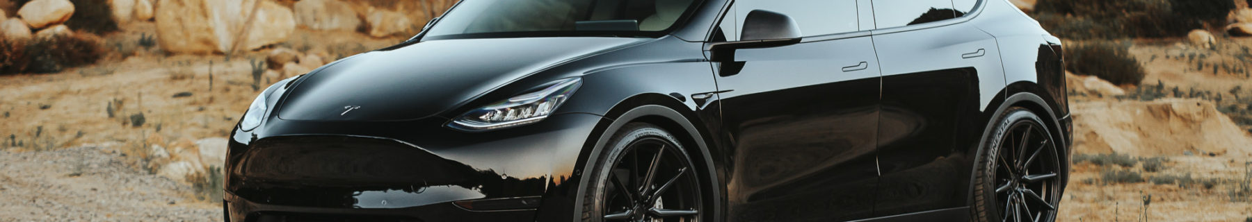 TESLA MODEL Y - HYBRID FORGED SERIES: HF-3 - Vossen Wheels