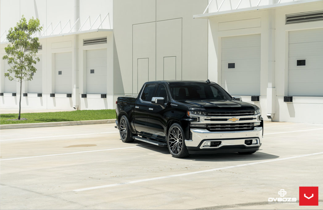 CHEVY SILVERADO - HYBRID FORGED SERIES: HF6-3 - Vossen Wheels