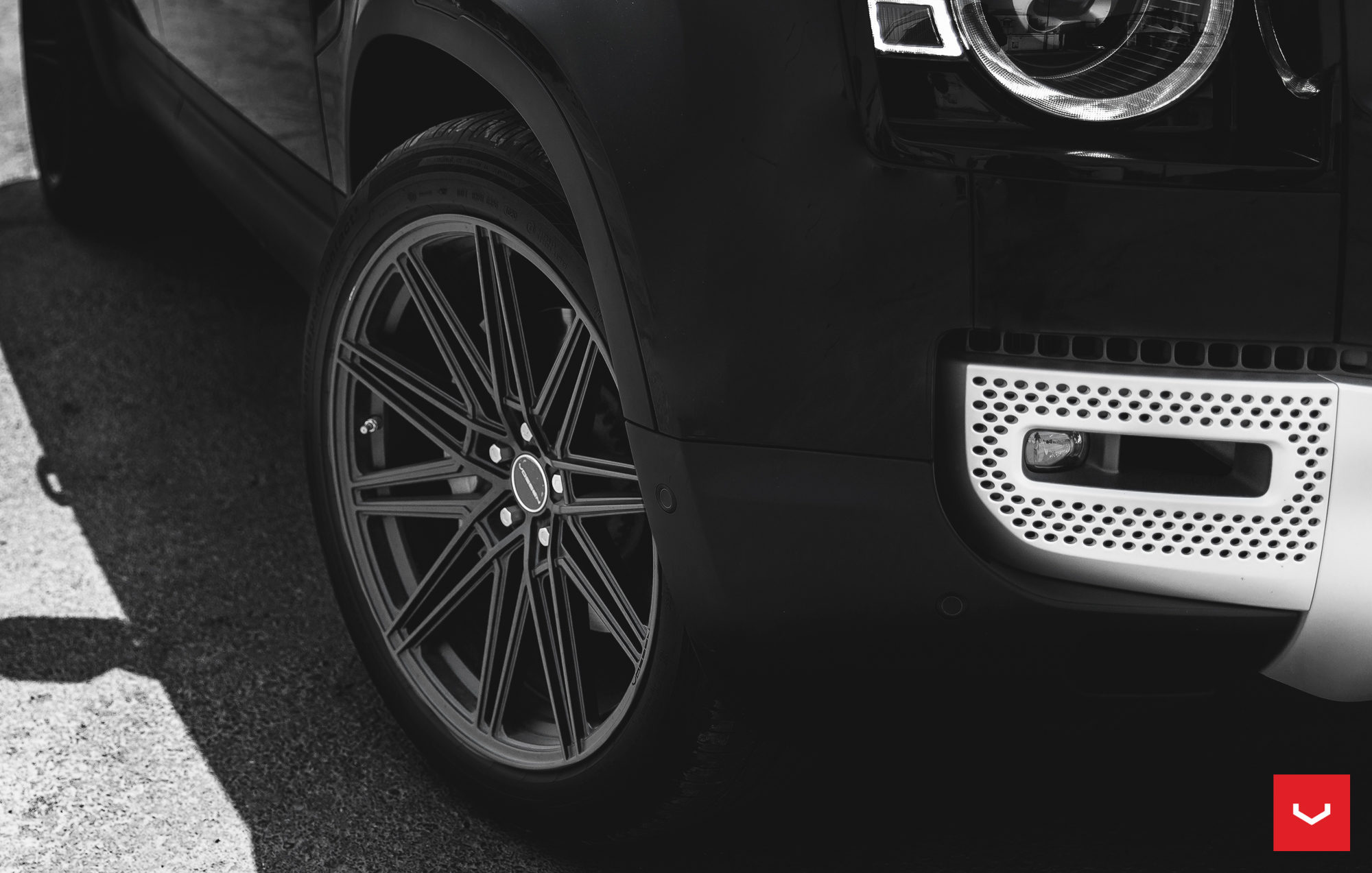 LAND ROVER DEFENDER - CV SERIES: CV10 - Vossen Wheels