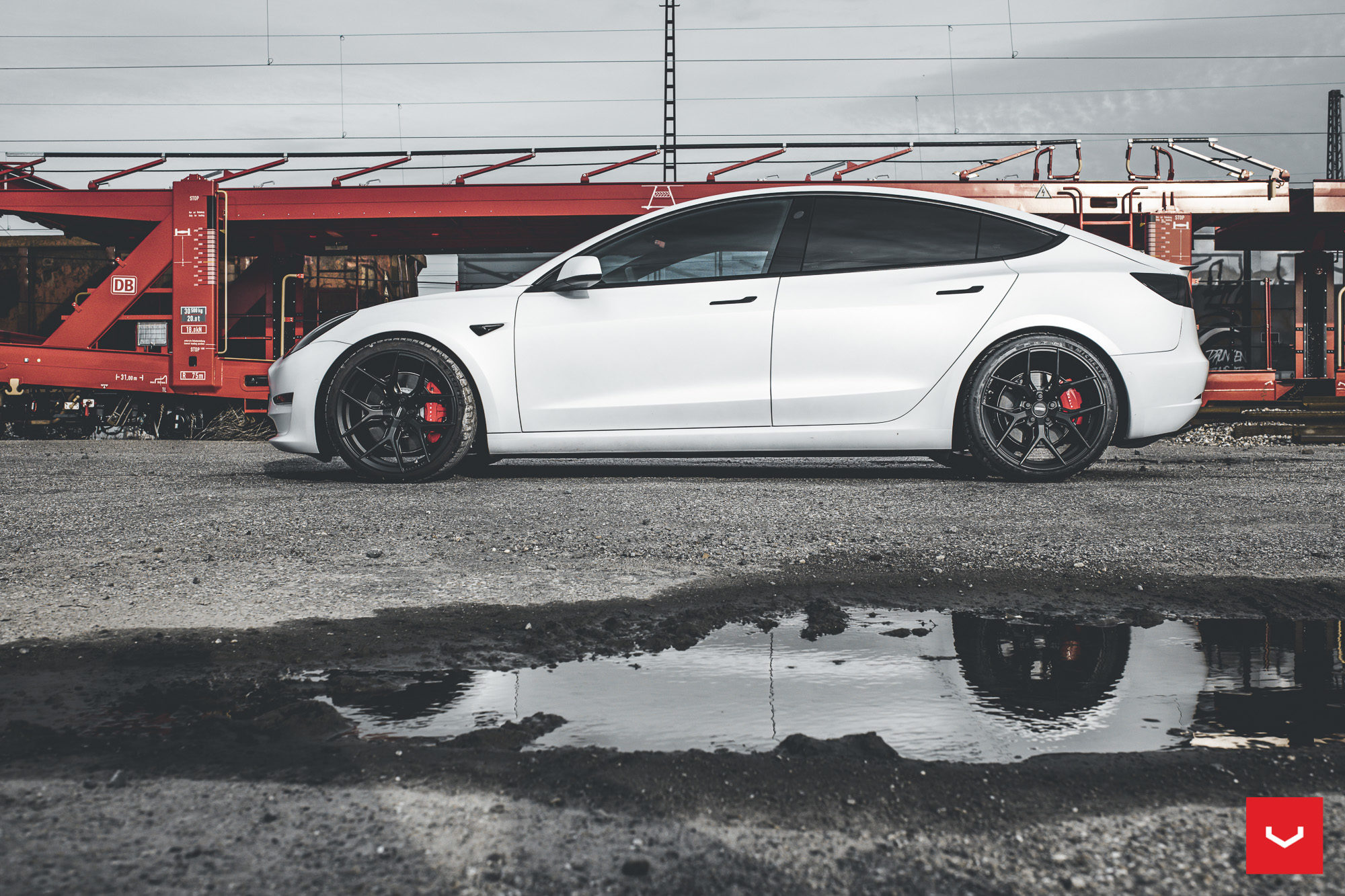 TESLA MODEL 3 - HYBRID FORGED SERIES: HF-5 - Vossen Wheels