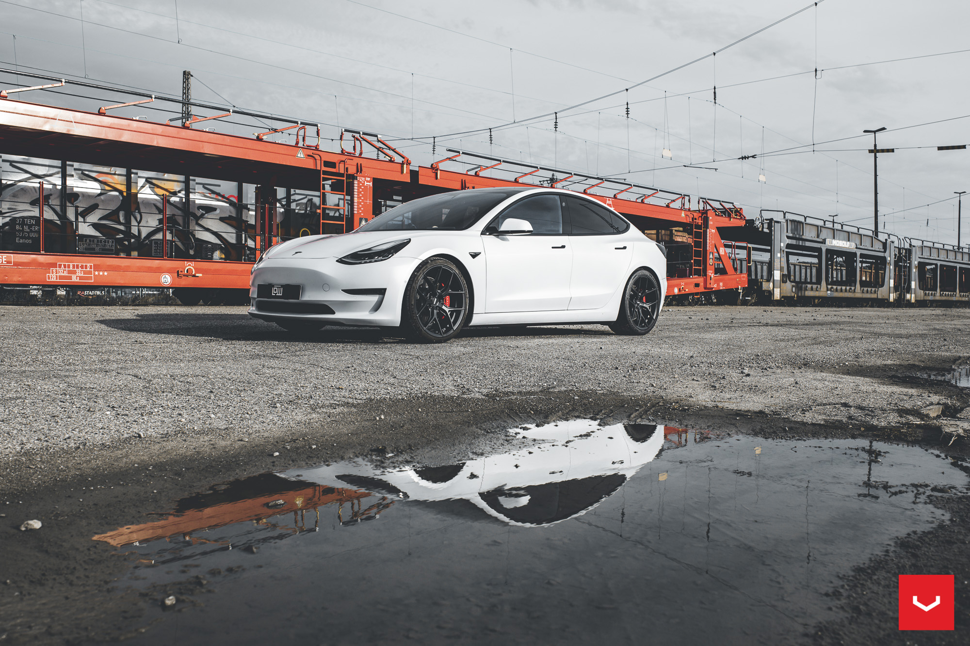 TESLA MODEL 3 - HYBRID FORGED SERIES: HF-5 - Vossen Wheels