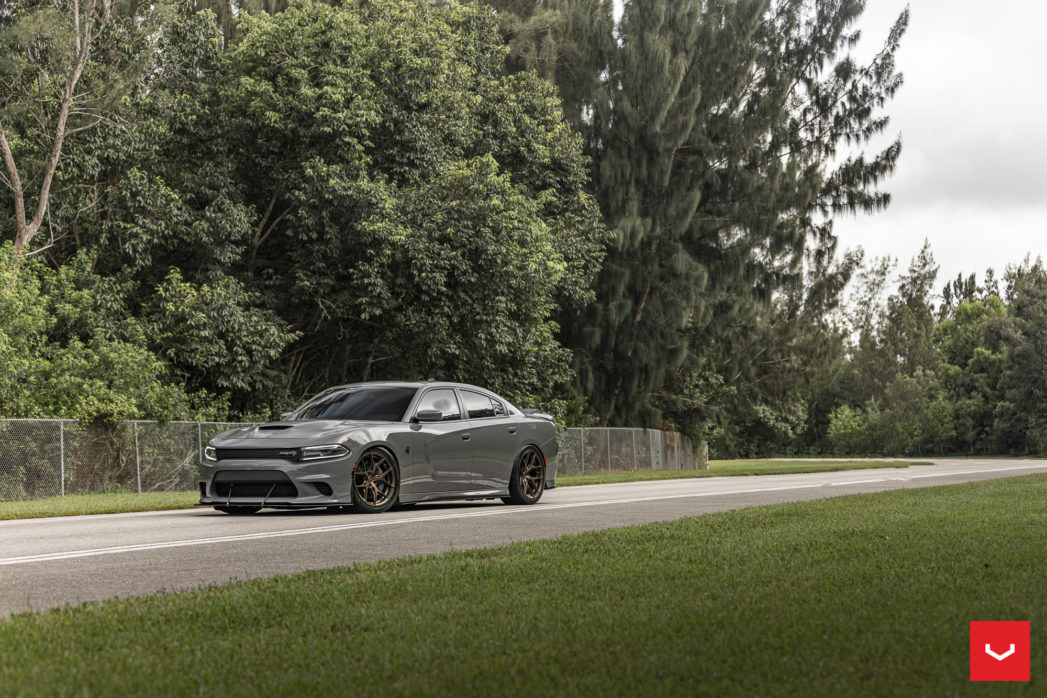 DODGE CHARGER HELLCAT - HYBRID FORGED SERIES: HF-5 - Vossen Wheels
