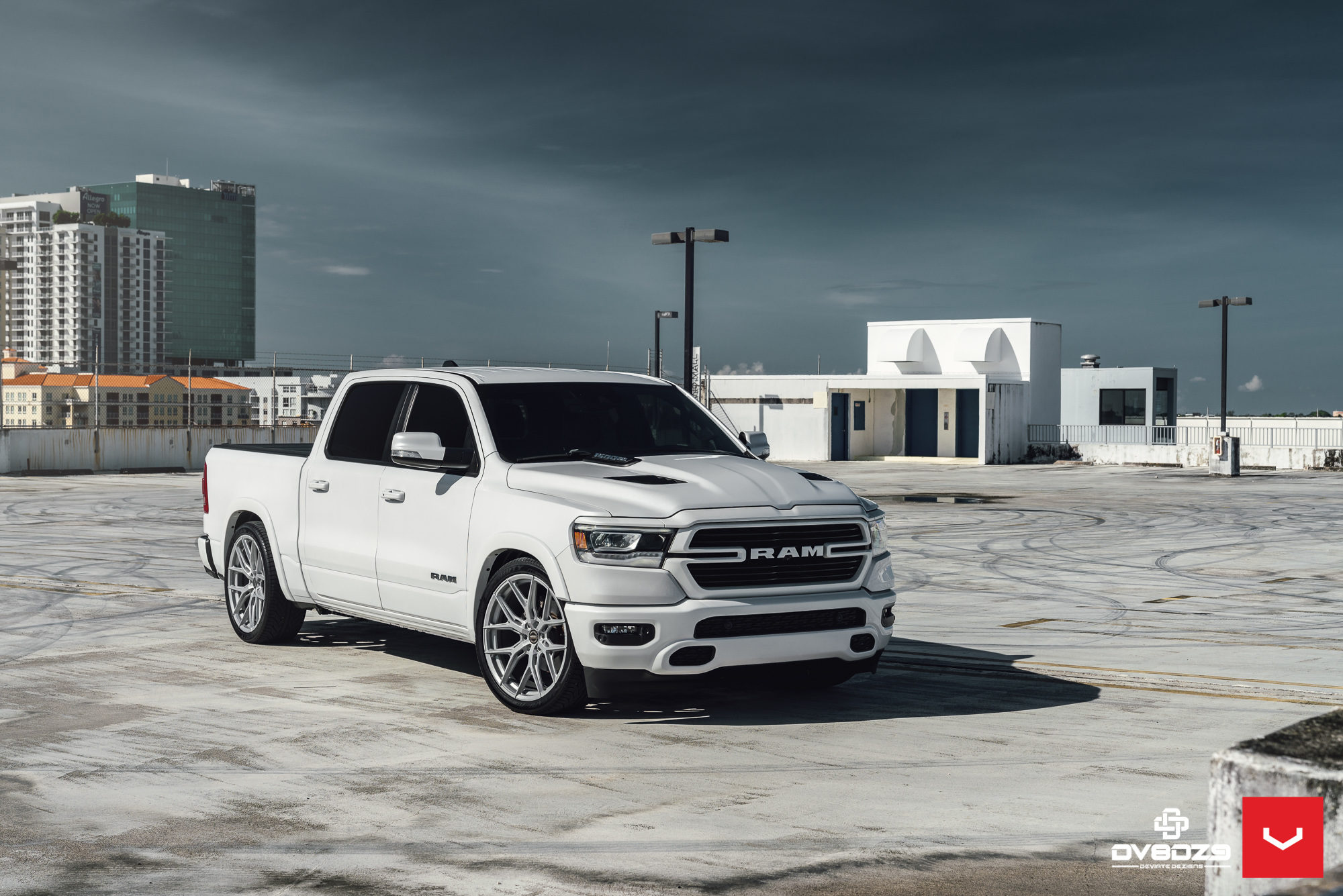 DODGE RAM - HYBRID FORGED SERIES: HF6-4 - Vossen Wheels