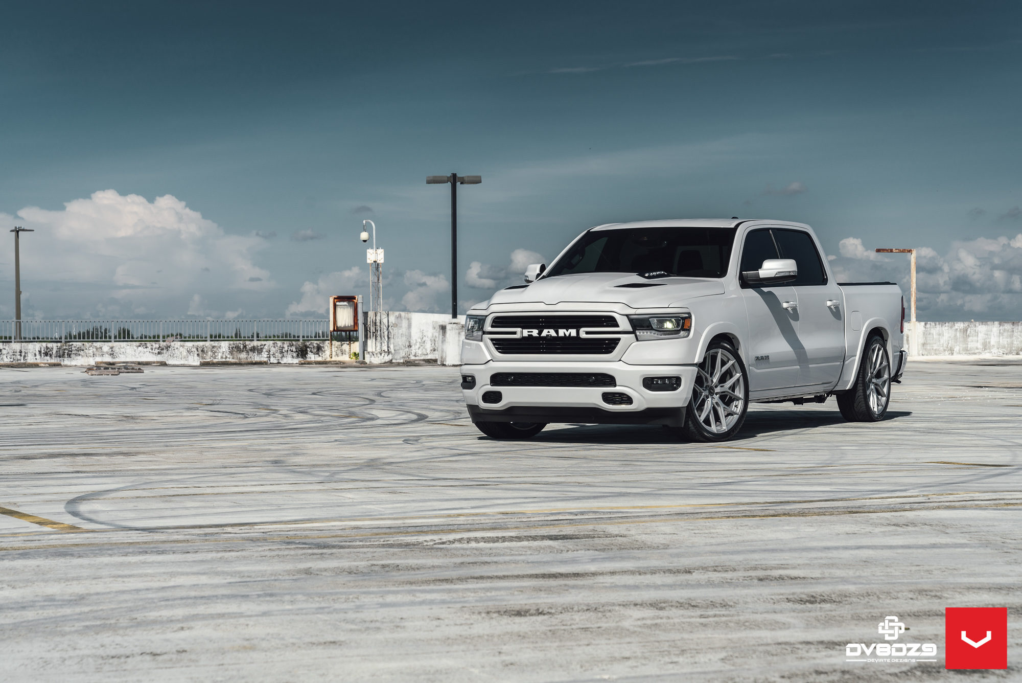 DODGE RAM - HYBRID FORGED SERIES: HF6-4 - Vossen Wheels