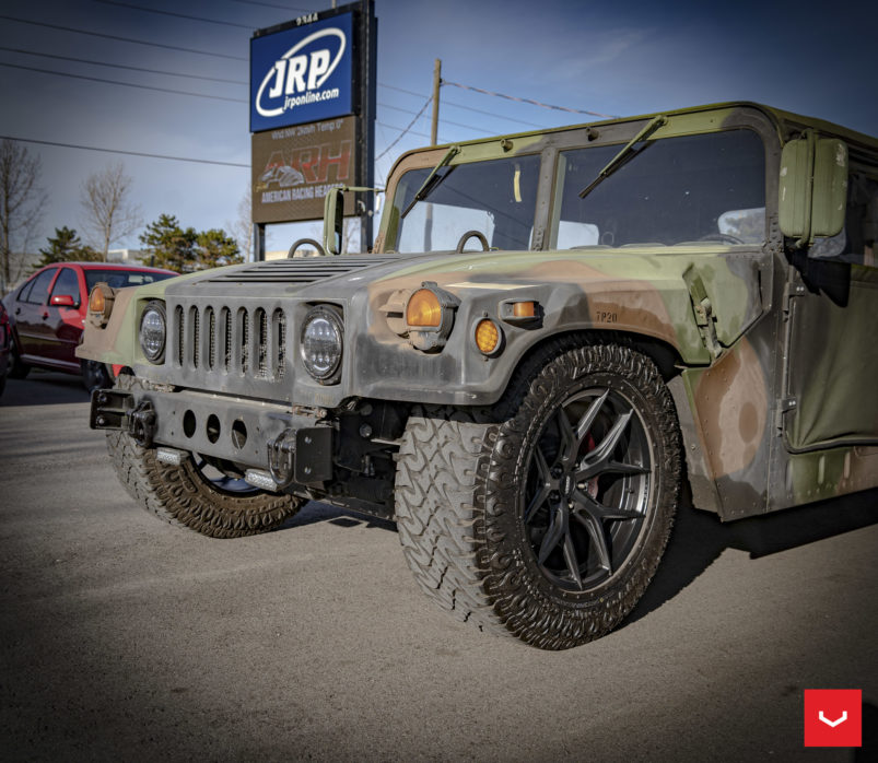 HUMMER H1 - HYBRID FORGED SERIES: HF-5 - Vossen Wheels