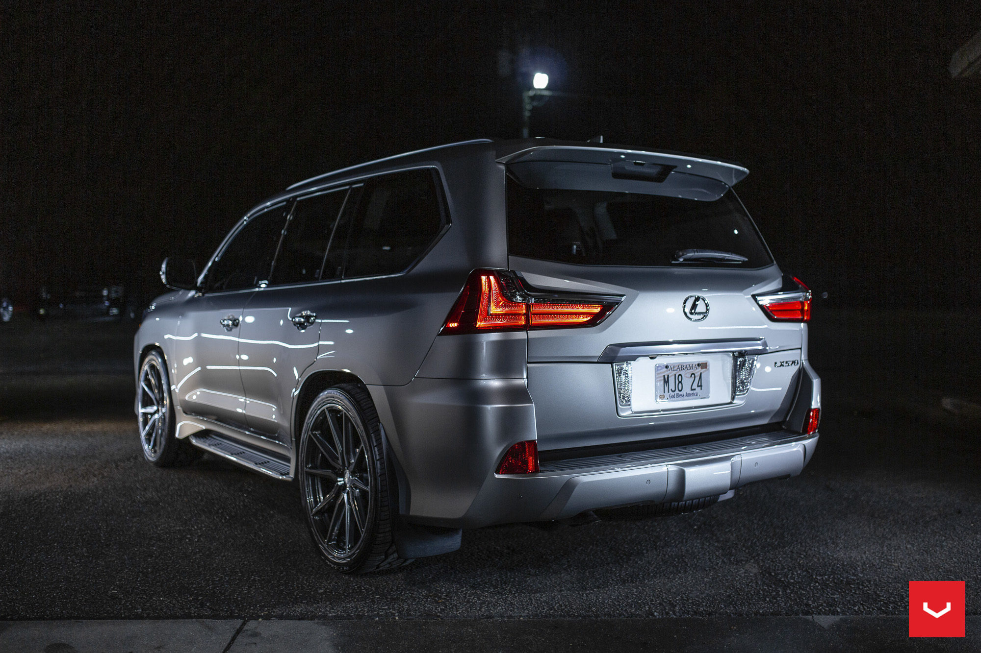 LEXUS LX570 - HYBRID FORGED SERIES: HF-3 - Vossen Wheels
