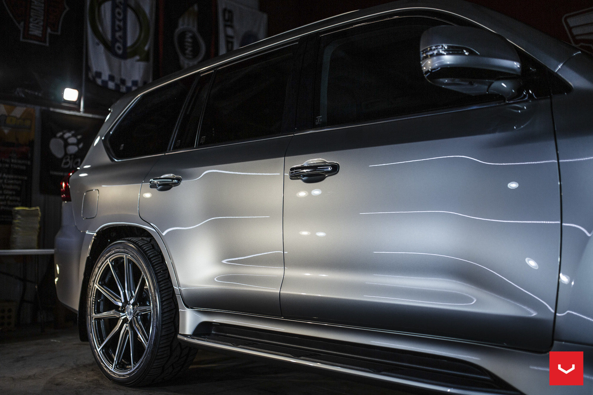 LEXUS LX570 - HYBRID FORGED SERIES: HF-3 - Vossen Wheels