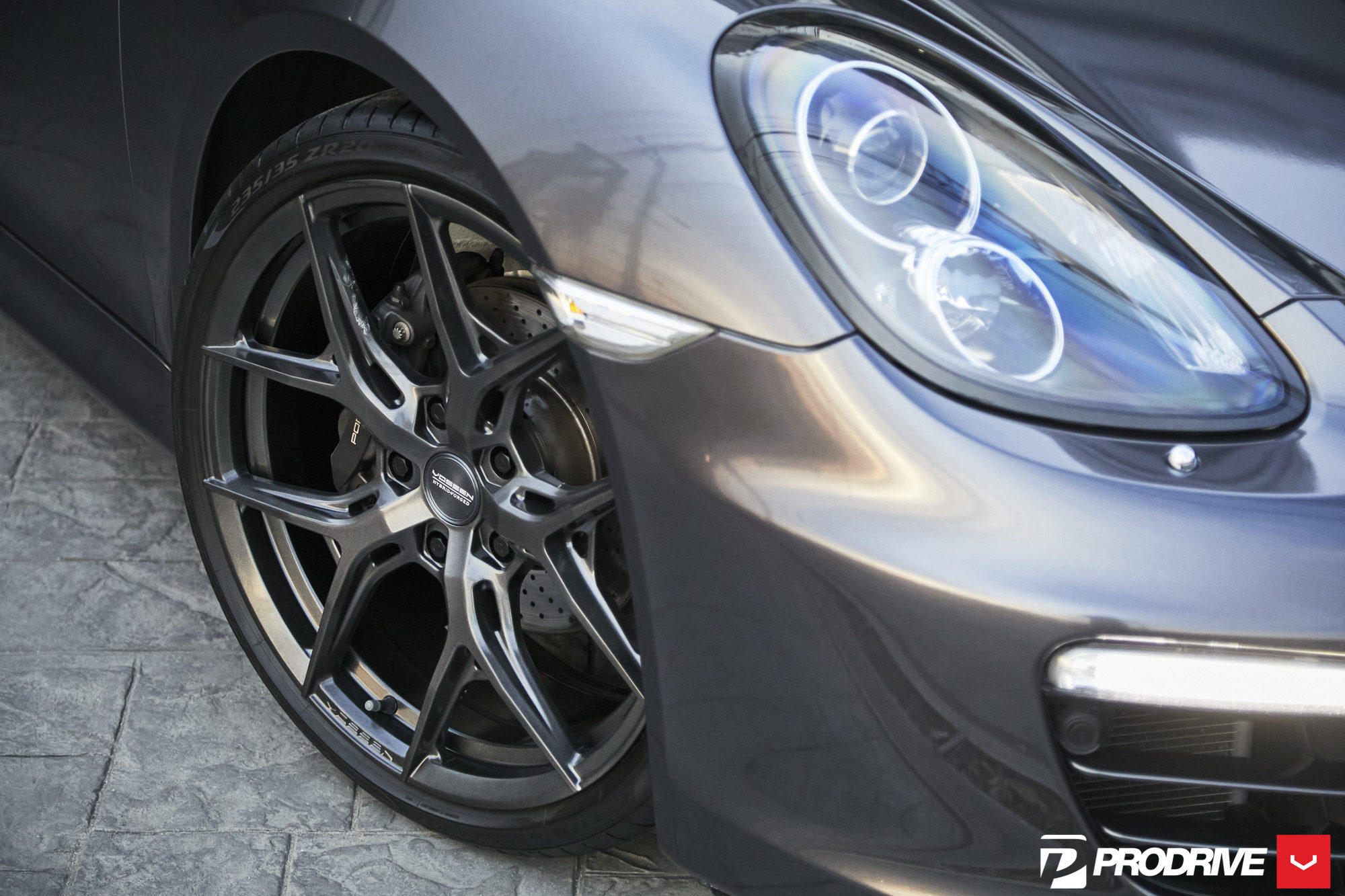 PORSCHE BOXSTER 981 - HYBRID FORGED SERIES: HF-5 - Vossen Wheels