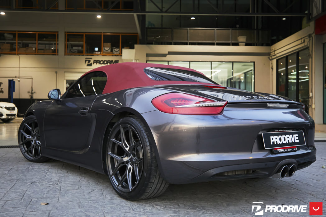 PORSCHE BOXSTER 981 - HYBRID FORGED SERIES: HF-5 - Vossen Wheels