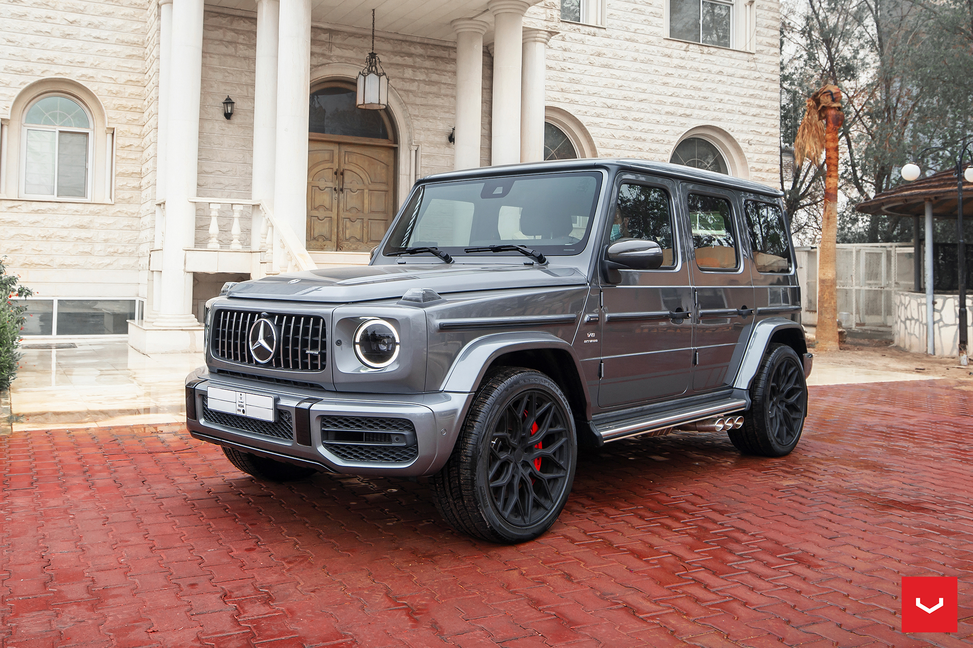 MERCEDES G63 AMG - HYBRID FORGED SERIES: HF-2 - Vossen Wheels