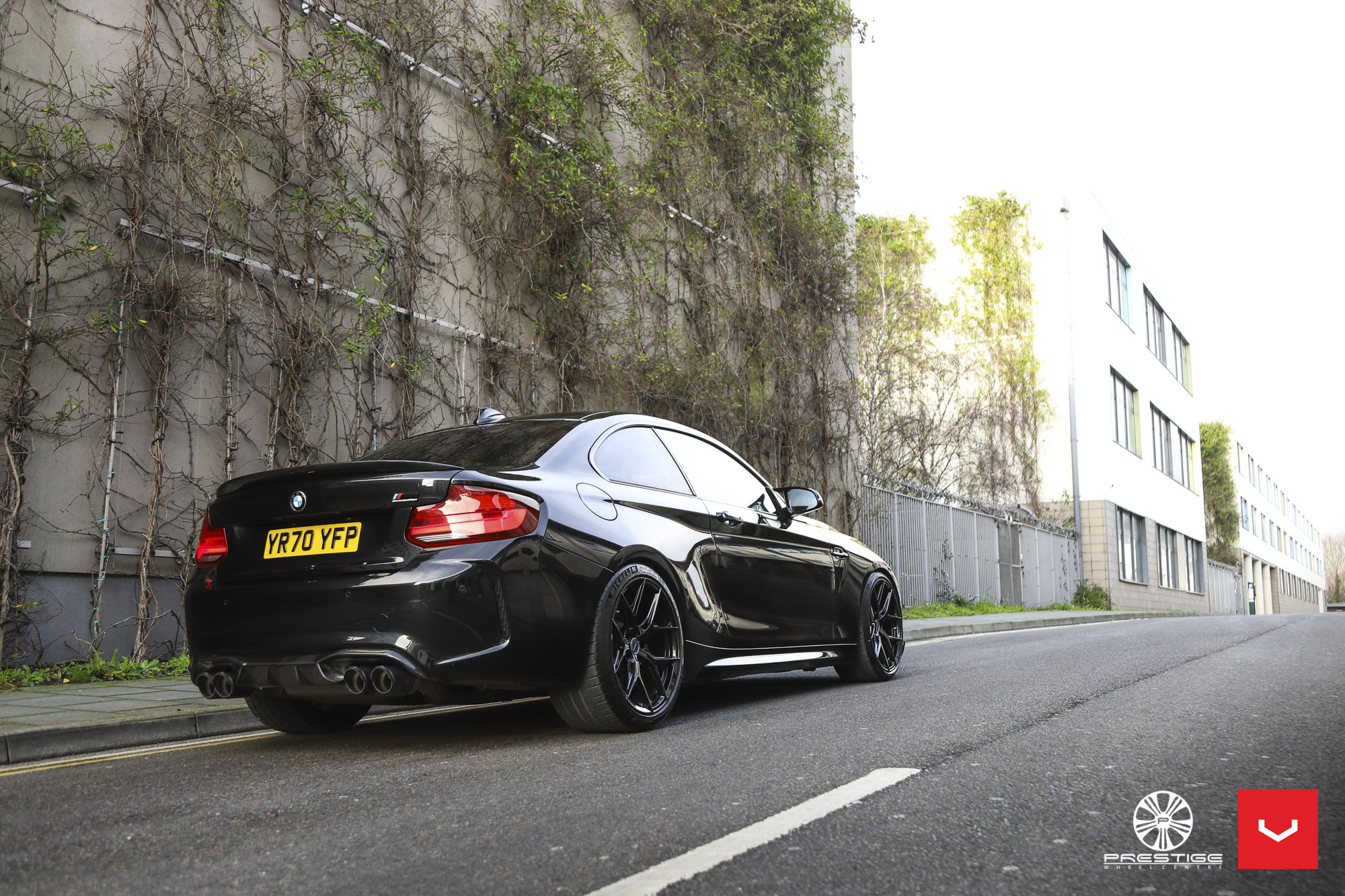 BMW M2 COMPETITION - HYBRID FORGED SERIES: HF-5 - Vossen Wheels