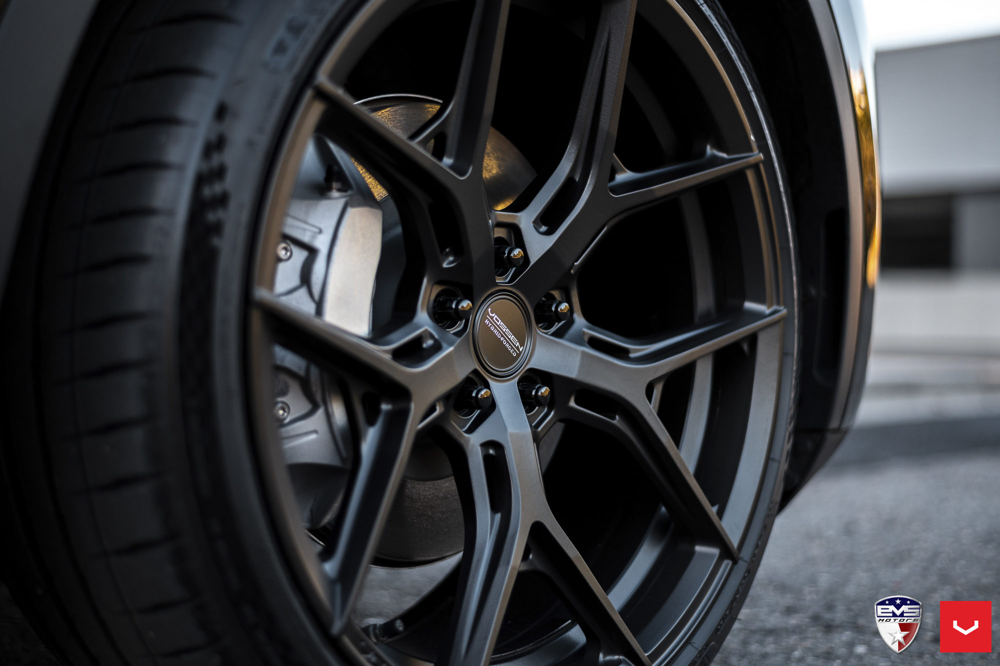 TESLA MODEL Y - HYBRID FORGED SERIES: HF-5 - Vossen Wheels