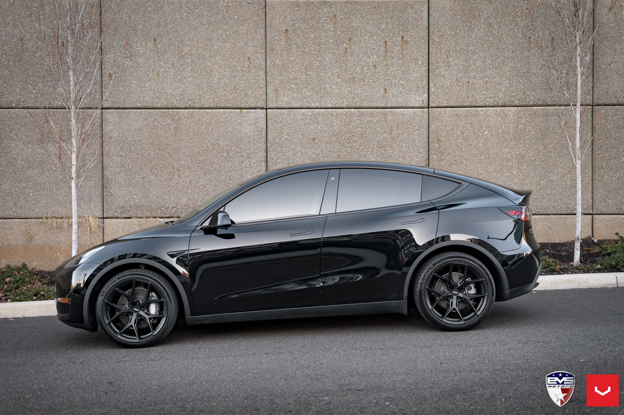TESLA MODEL Y - HYBRID FORGED SERIES: HF-5 - Vossen Wheels