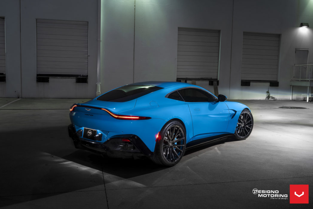 ASTON MARTIN VANTAGE - HYBRID FORGED SERIES: HF-4T - Vossen Wheels