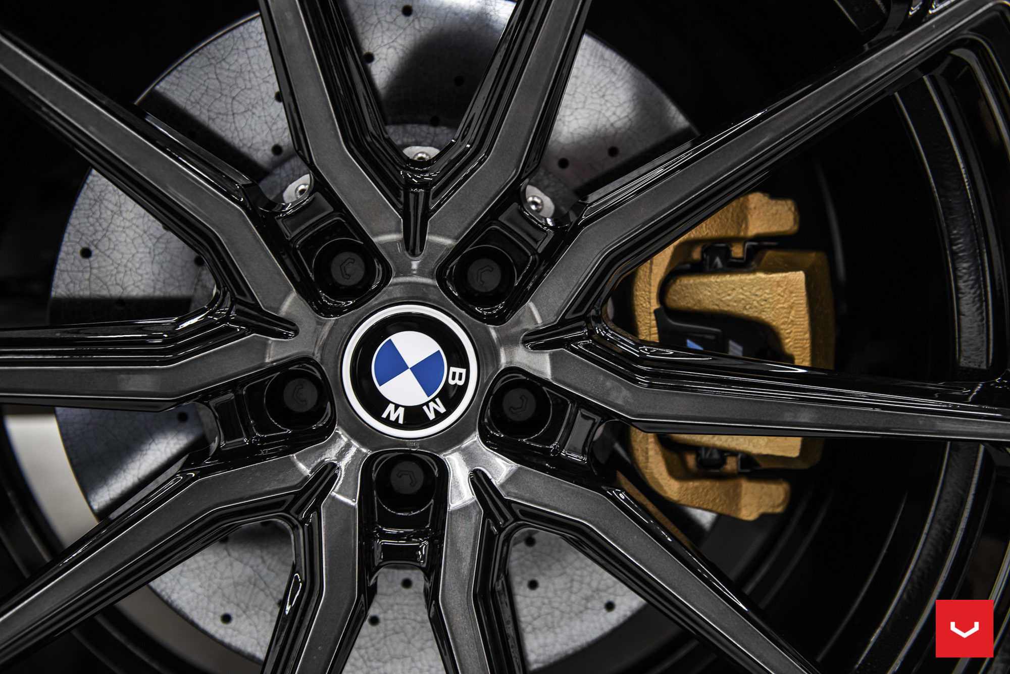 BMW M8 COMPETITION - HYBRID FORGED SERIES: HF-3 - Vossen Wheels