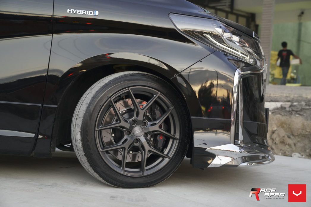 TOYOTA ALPHARD - HYBRID FORGED SERIES: HF-5 - Vossen Wheels