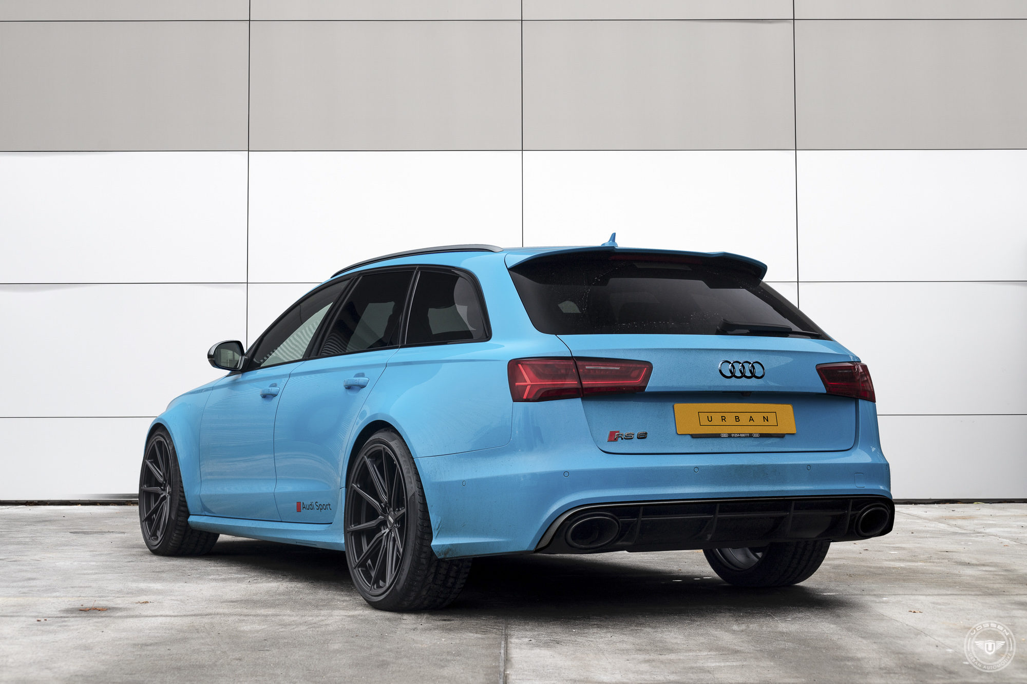 AUDI RS6 - HYBRID FORGED SERIES: HF-3 - Vossen Wheels