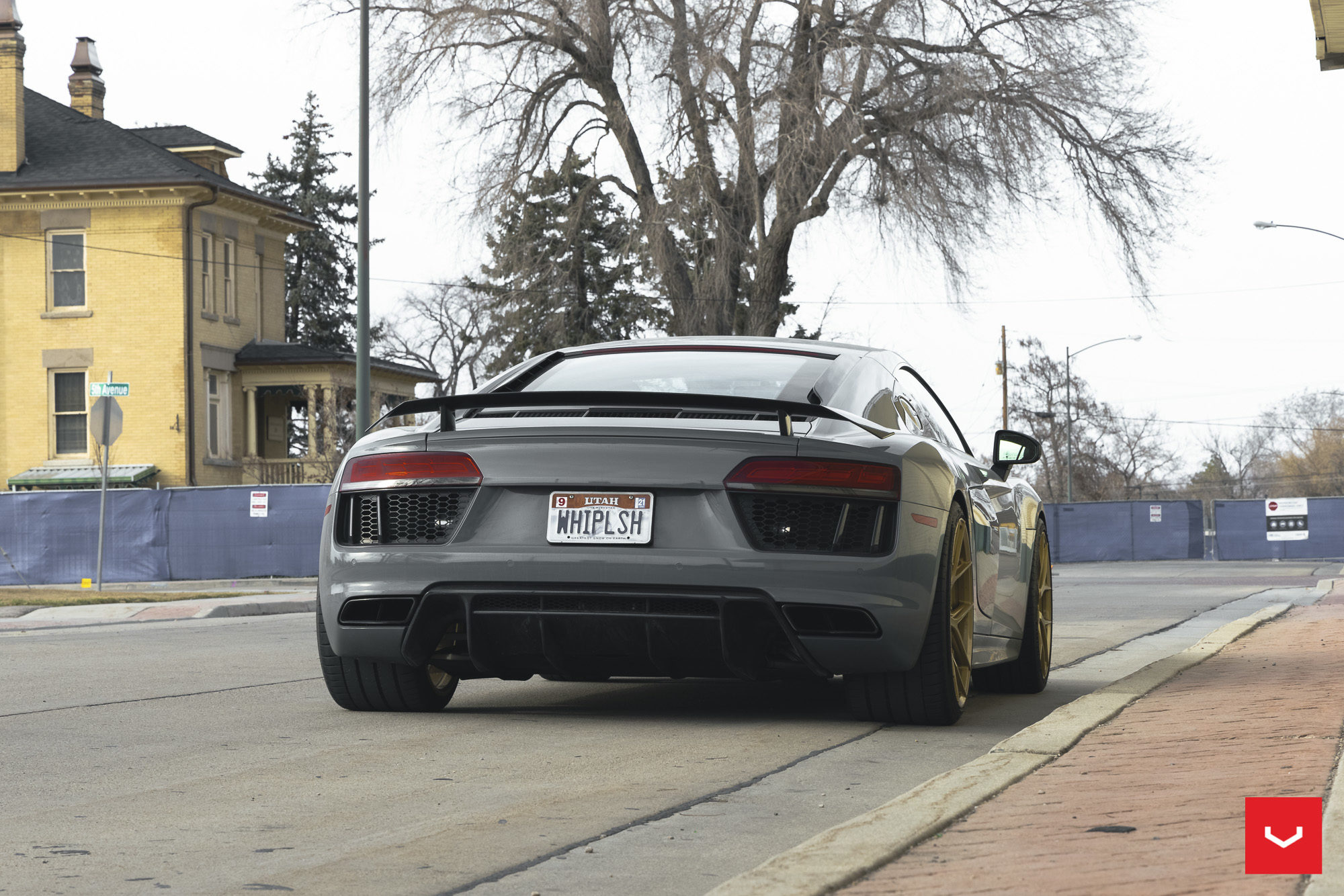 AUDI R8 - HYBRID FORGED SERIES: HF-5 - Vossen Wheels
