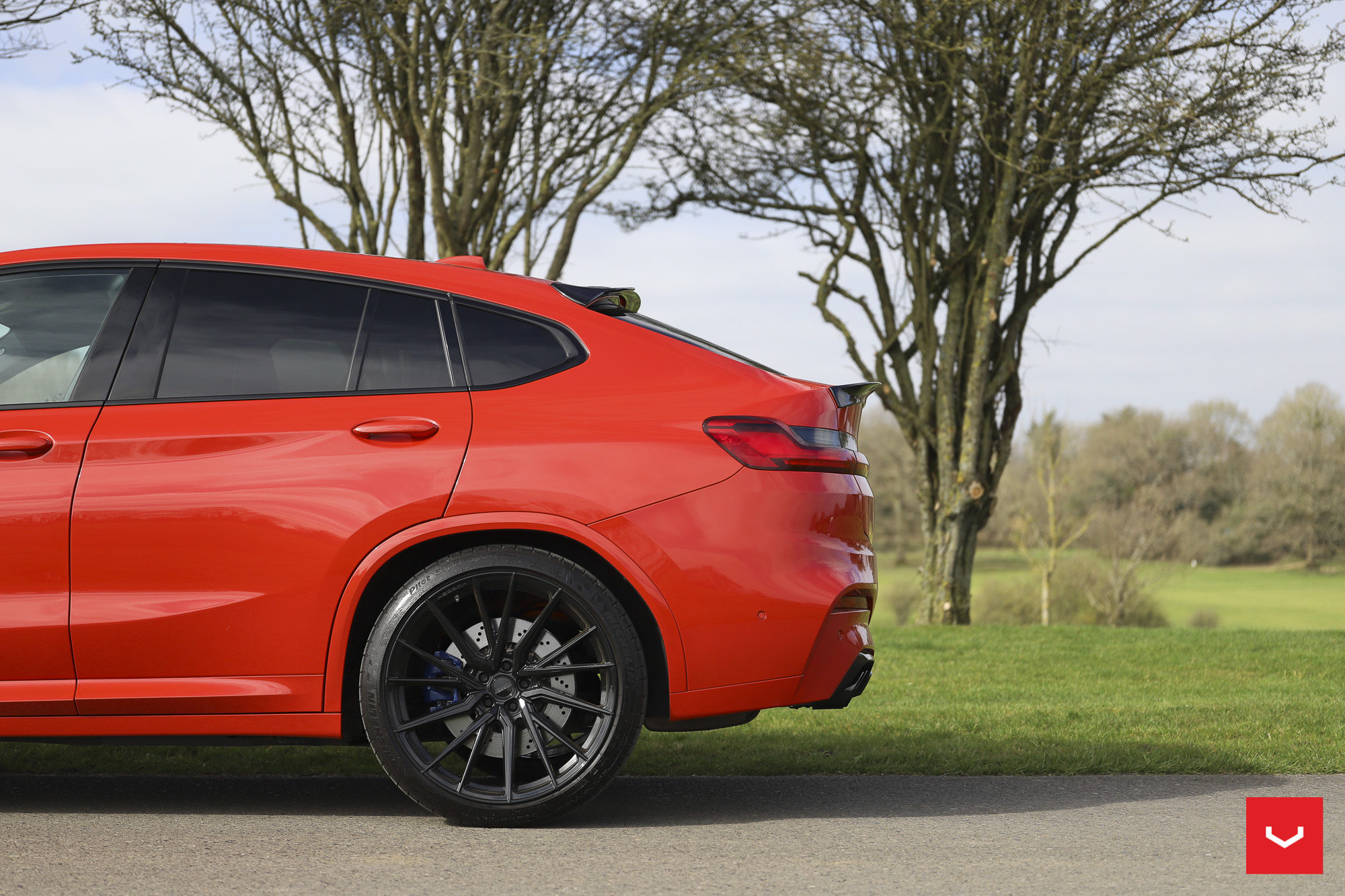BMW X4M COMP - HYBRID FORGED SERIES: HF-4T - Vossen Wheels