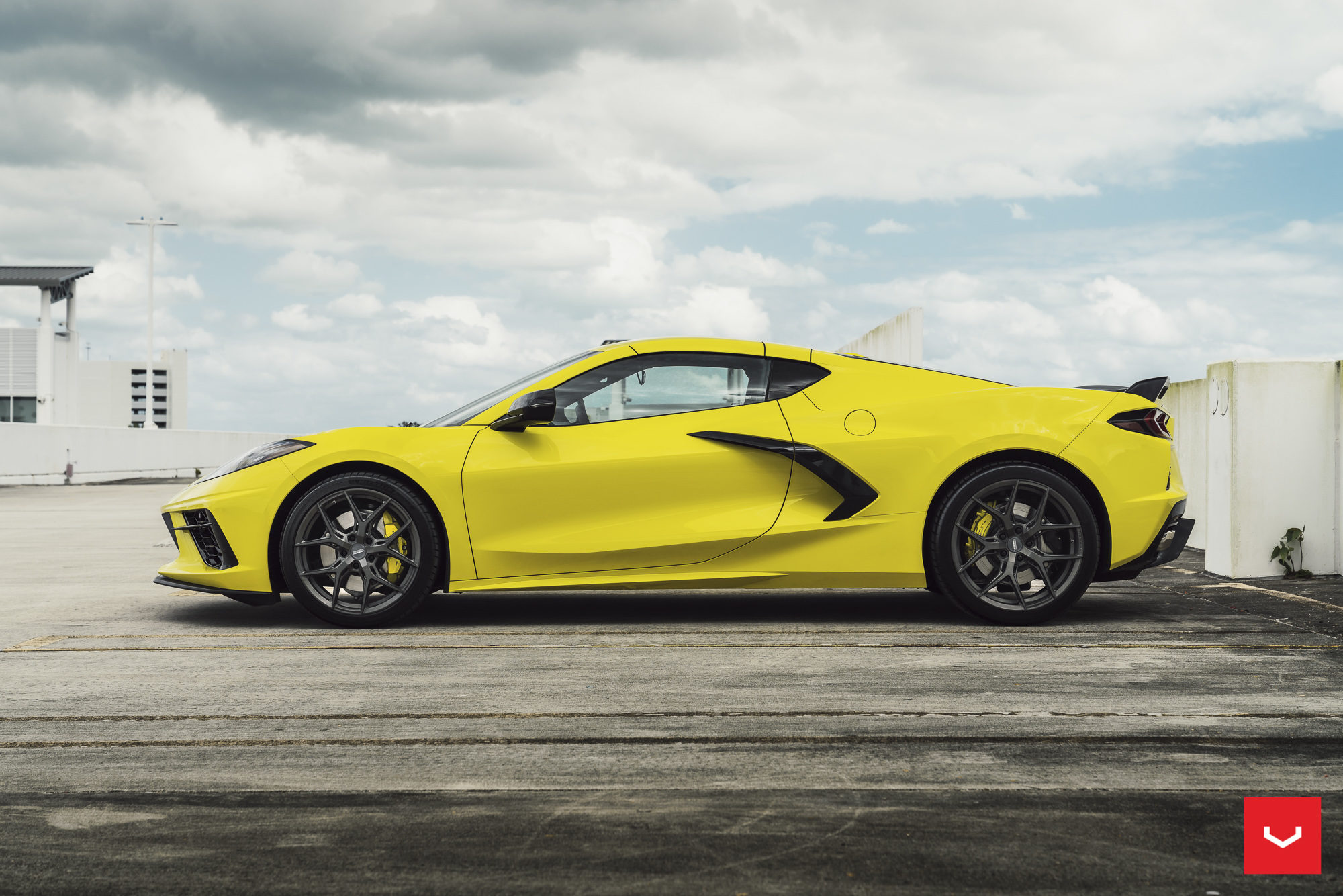 CHEVROLET CORVETTE C8 - HYBRID FORGED SERIES: HF-5 - Vossen Wheels