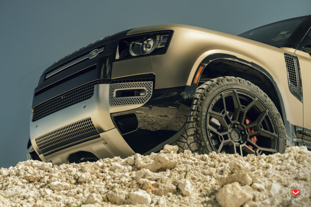 LAND ROVER DEFENDER - URBAN AUTOMOTIVE X VOSSEN SERIES: UV-4 - Vossen ...