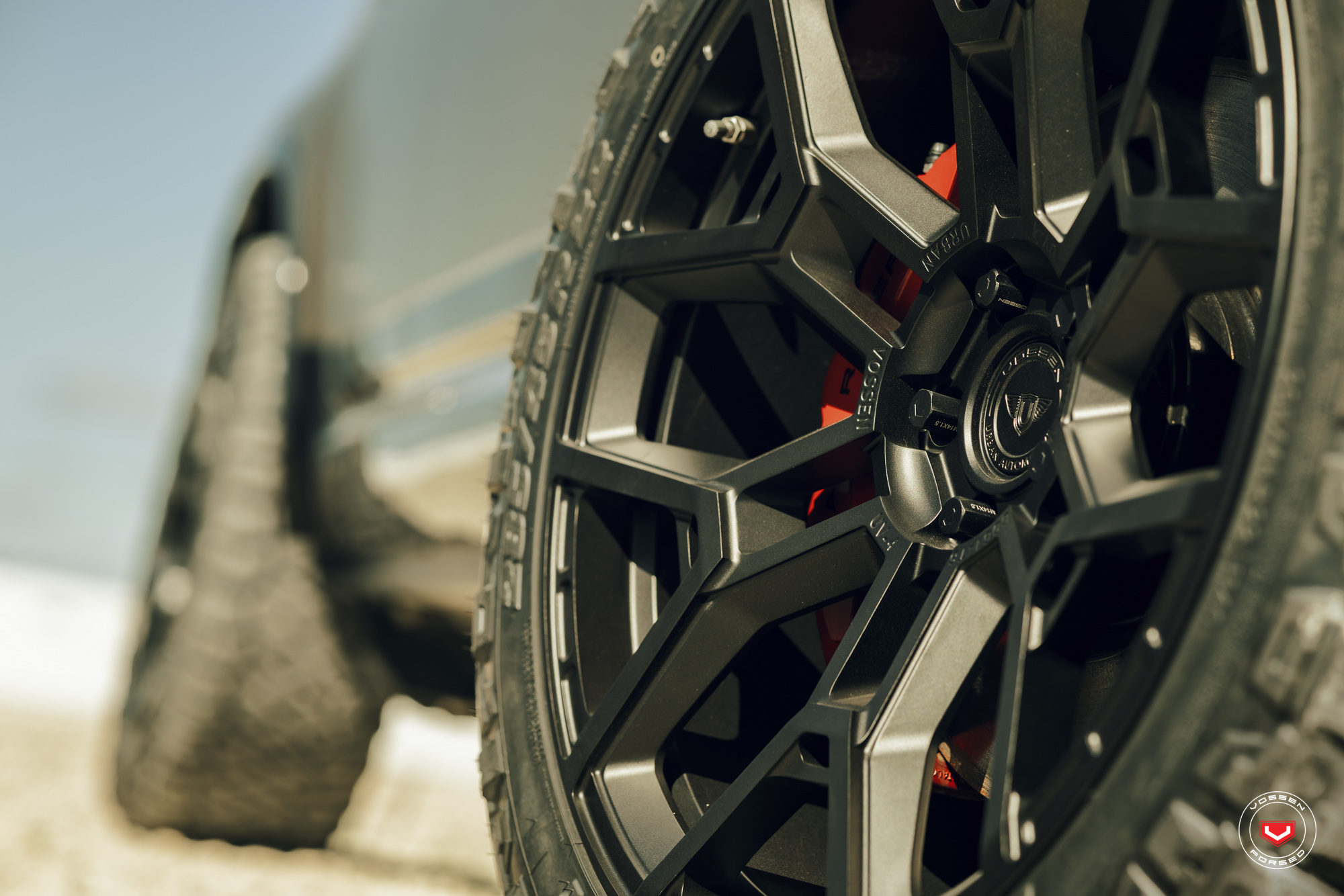 LAND ROVER DEFENDER - URBAN AUTOMOTIVE X VOSSEN SERIES: UV-4 - Vossen ...