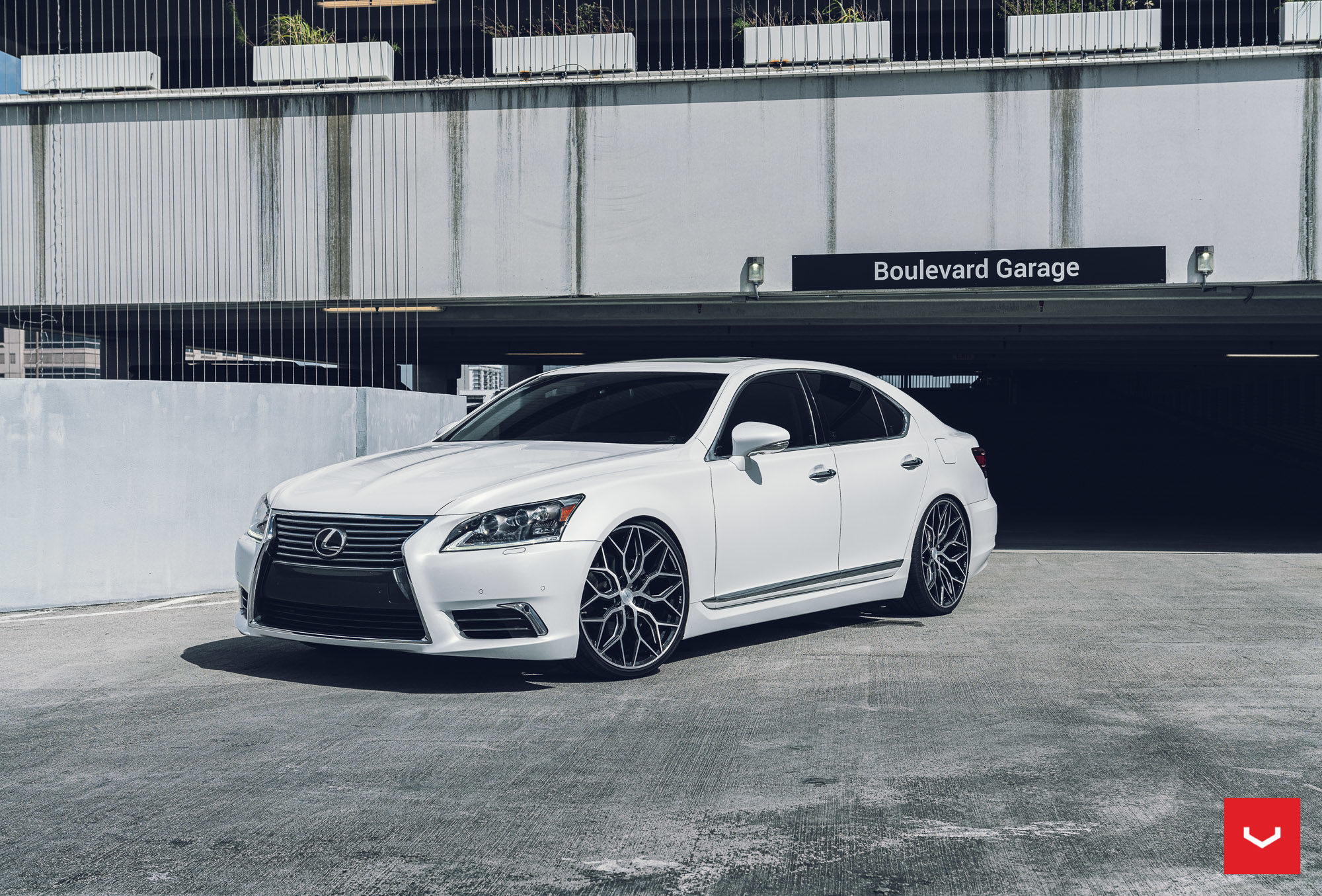 LEXUS LS460 - HYBRID FORGED SERIES: HF-2 - Vossen Wheels