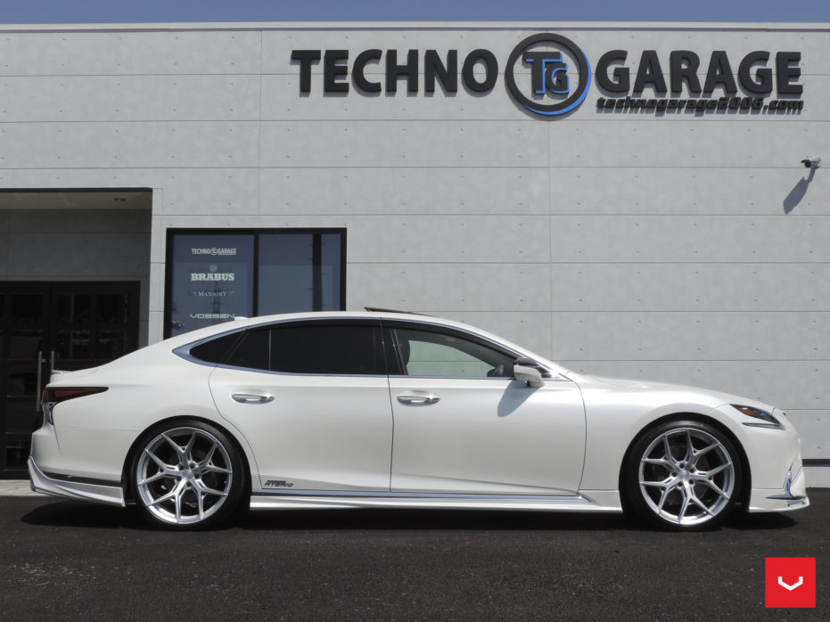 LEXUS LS500 - HYBRID FORGED SERIES: HF-5 - Vossen Wheels
