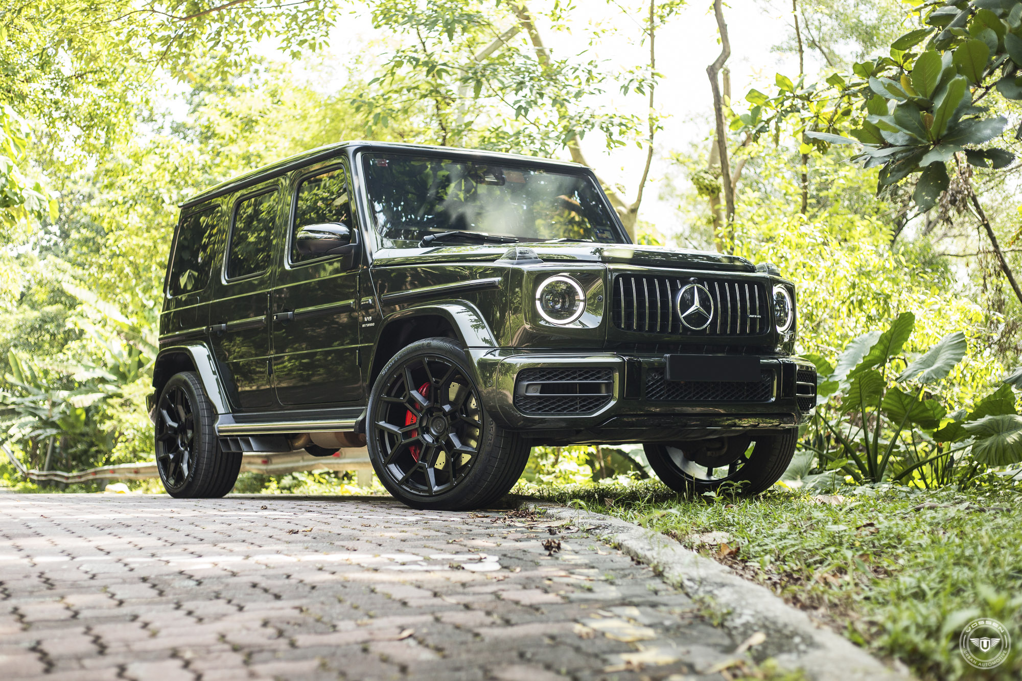 MERCEDES G63 AMG - URBAN AUTOMOTIVE X VOSSEN SERIES: UV-4 - Vossen Wheels