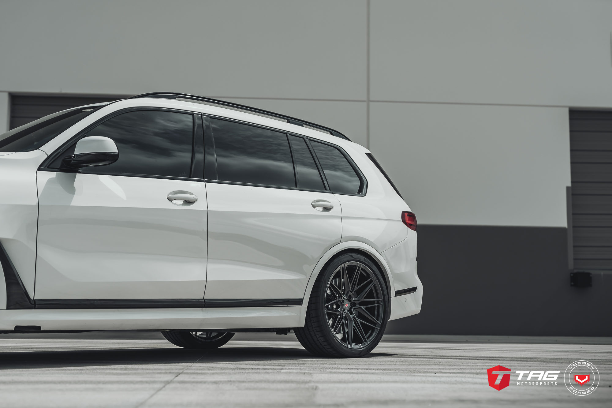BMW X7M - EVO SERIES: EVO-5 - Vossen Wheels