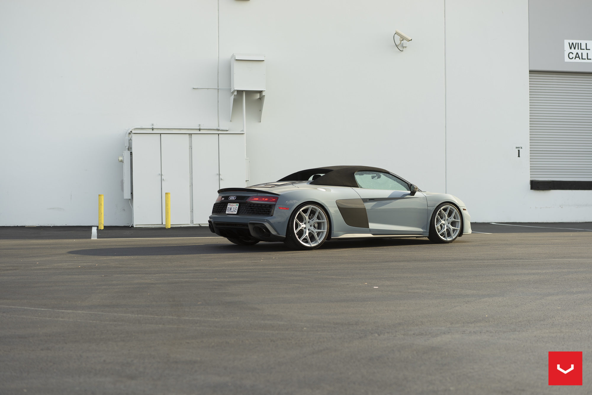 AUDI R8 - HYBRID FORGED SERIES: HF-5 - Vossen Wheels