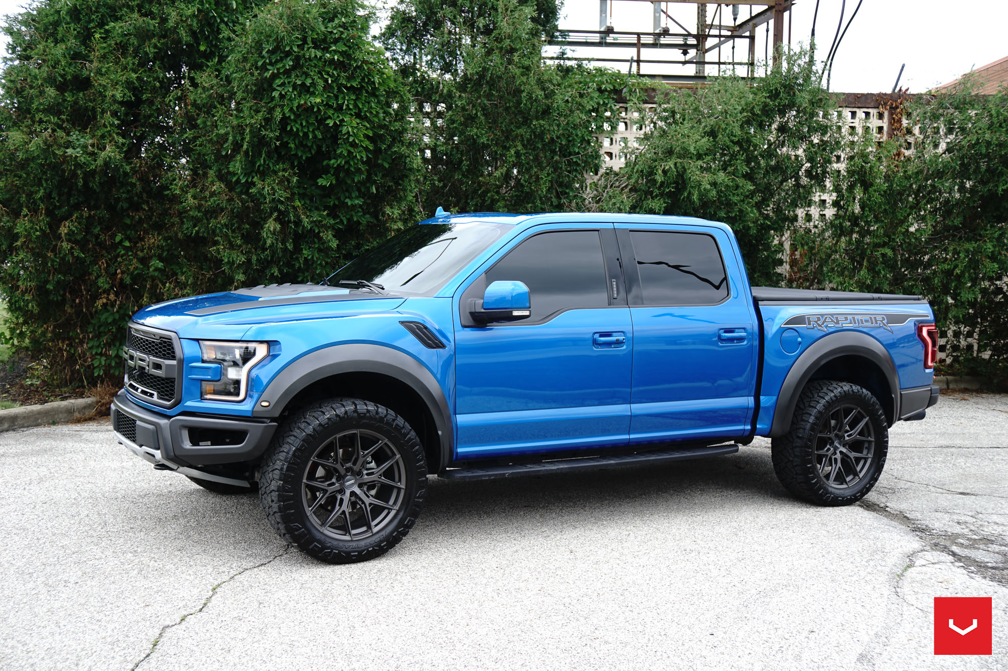 FORD RAPTOR - HYBRID FORGED SERIES: HF6-4 - Vossen Wheels