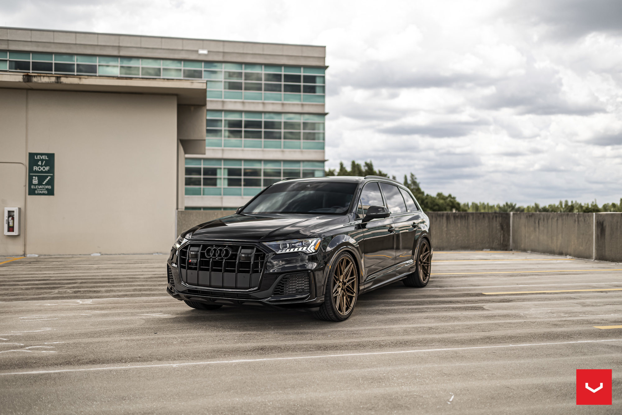 AUDI SQ7 - HYBRID FORGED SERIES: HF-7 - Vossen Wheels