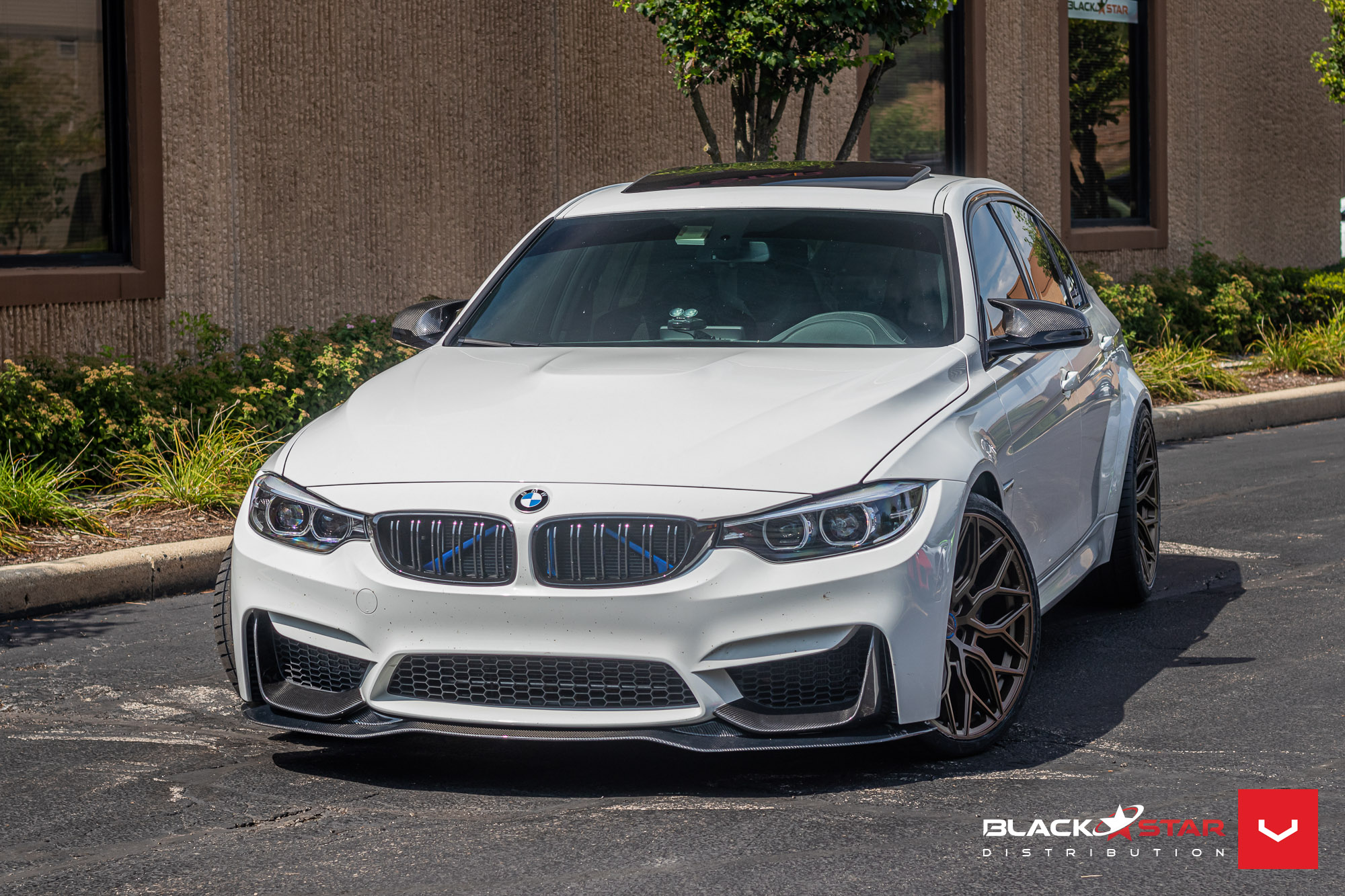 BMW F80 M3 - HYBRID FORGED SERIES: HF-2 - Vossen Wheels