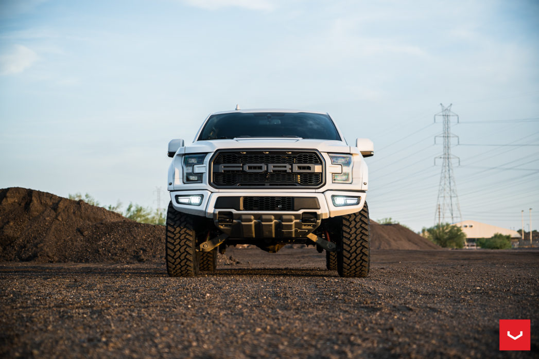 FORD RAPTOR - HYBRID FORGED SERIES: HF6-4 - Vossen Wheels