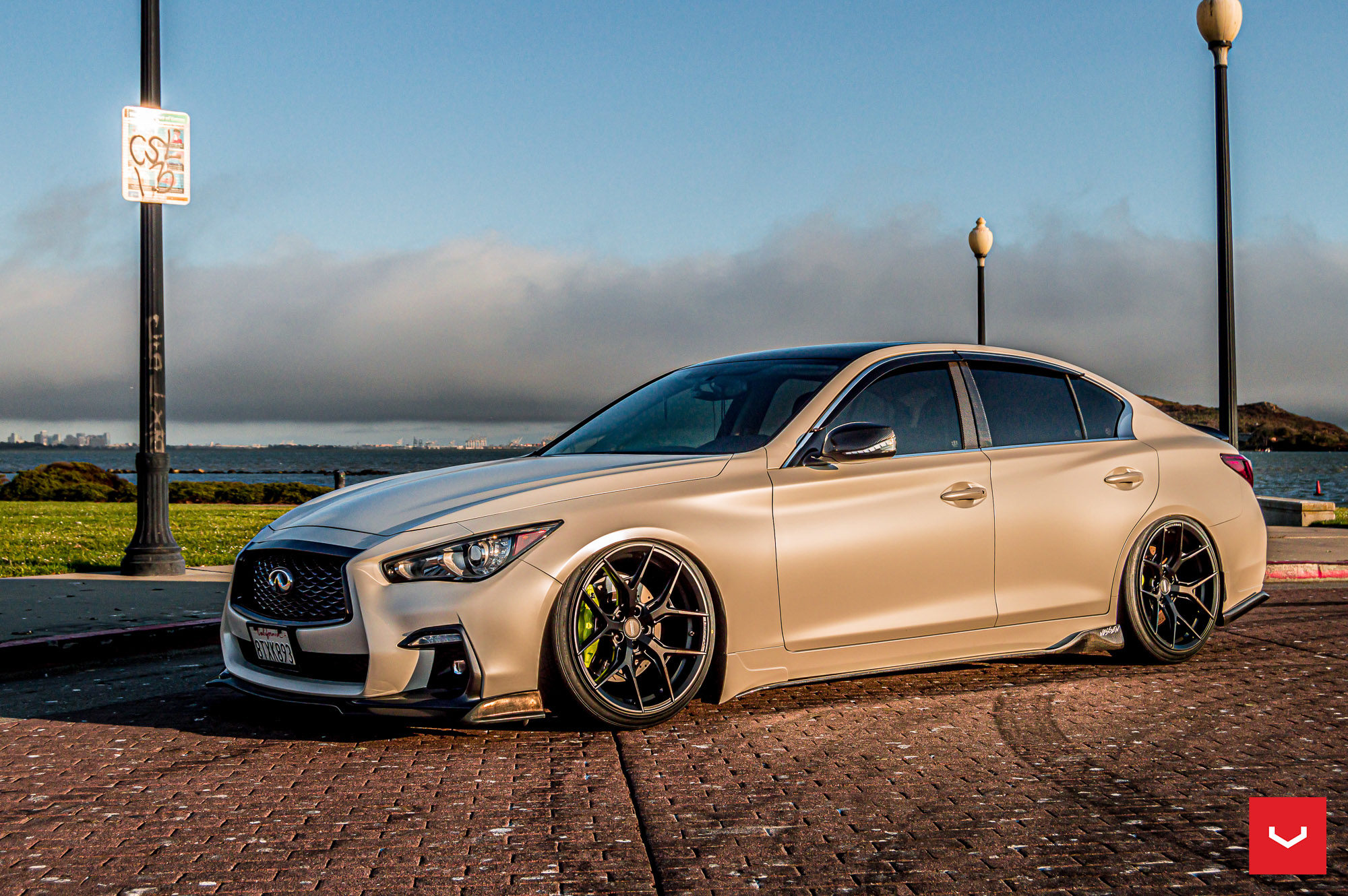 INFINITI Q50S - HYBRID FORGED SERIES: HF-5 - Vossen Wheels