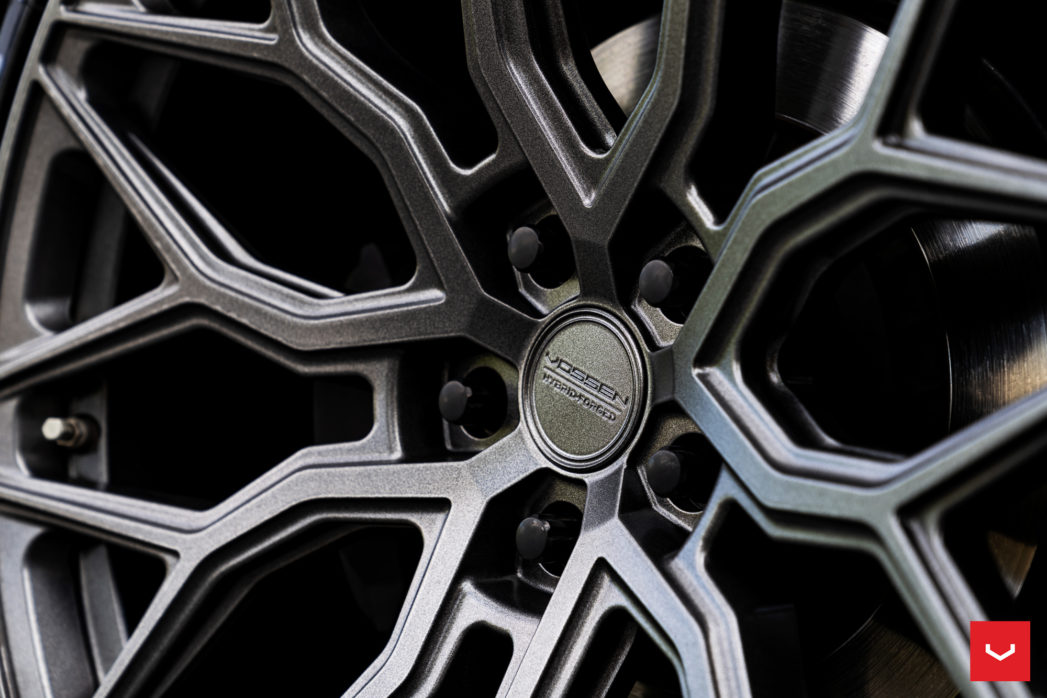 LEXUS LS500 - HYBRID FORGED SERIES: HF-2 - Vossen Wheels