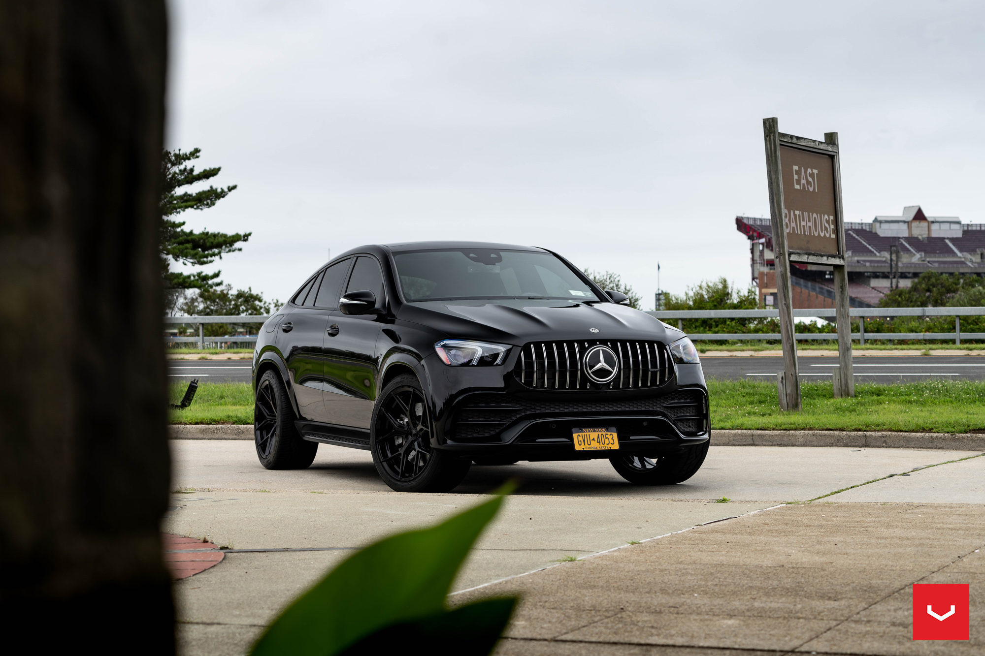 MERCEDES GLE COUPE - HYBRID FORGED SERIES: HF-5 - Vossen Wheels