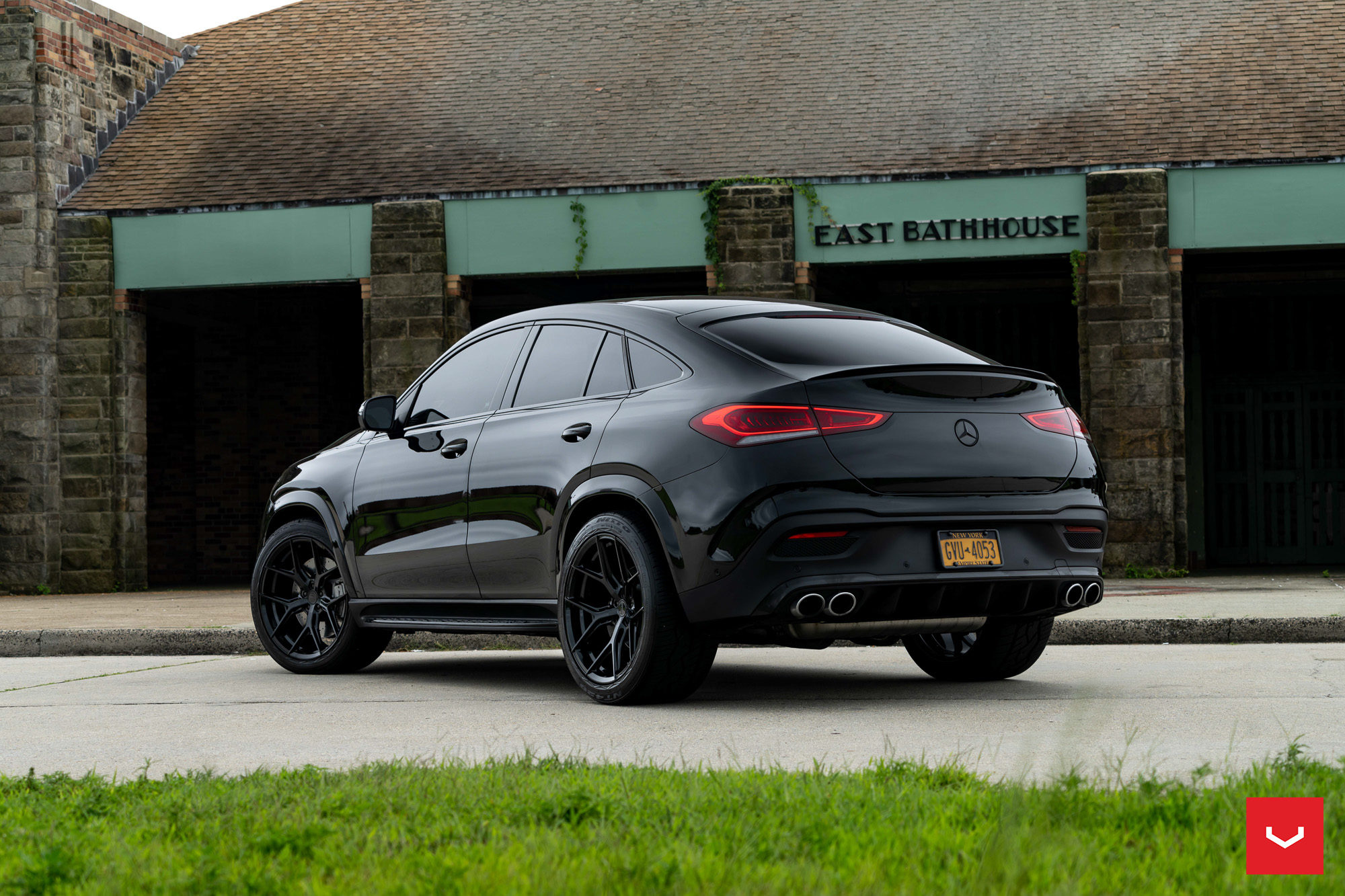 MERCEDES GLE COUPE - HYBRID FORGED SERIES: HF-5 - Vossen Wheels