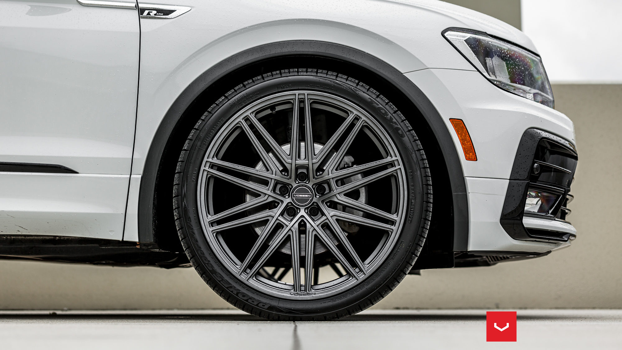 VW TIGUAN R-LINE - CV SERIES: CV10 - Vossen Wheels