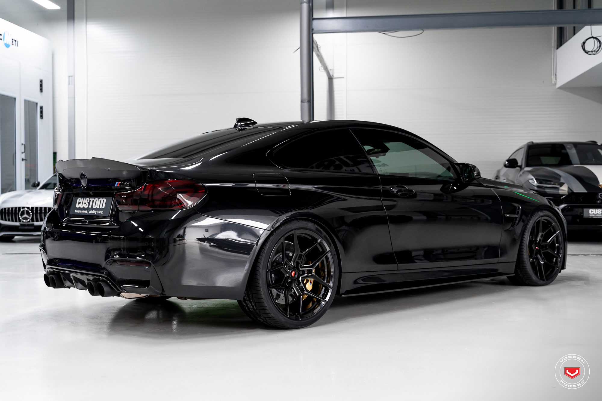 BMW M4 - EVO SERIES: EVO-4 - Vossen Wheels