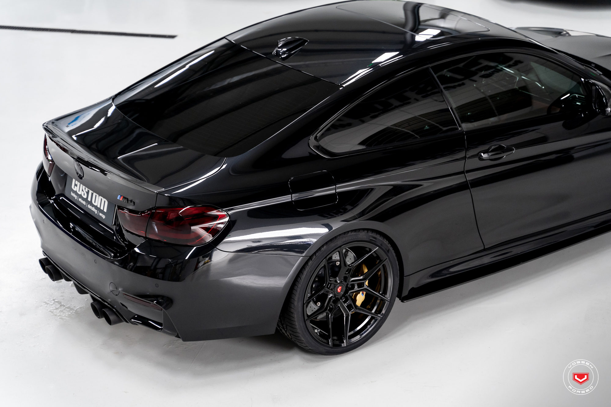 BMW M4 - EVO SERIES: EVO-4 - Vossen Wheels