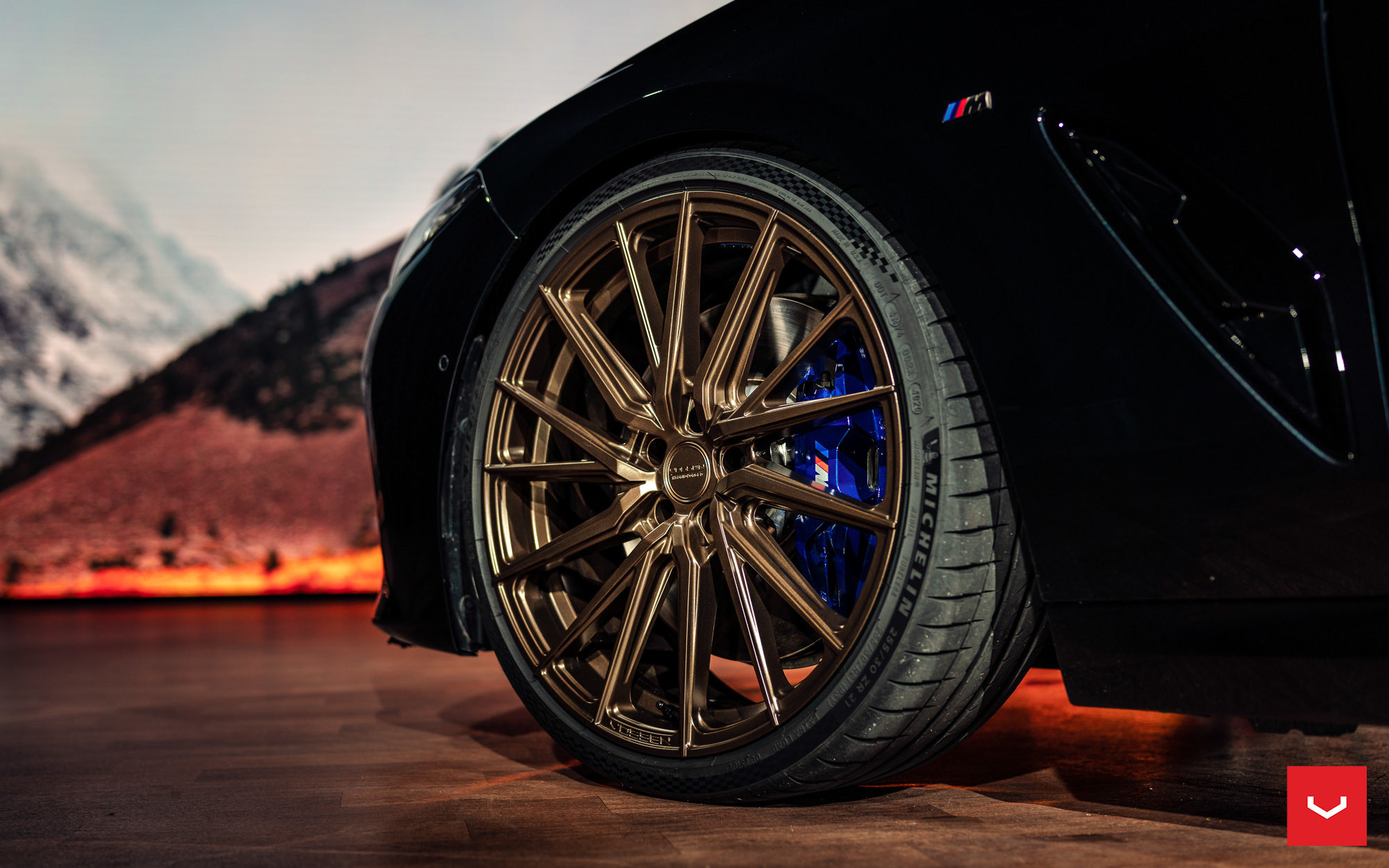 BMW M850i - HYBRID FORGED SERIES: HF-4T - Vossen Wheels