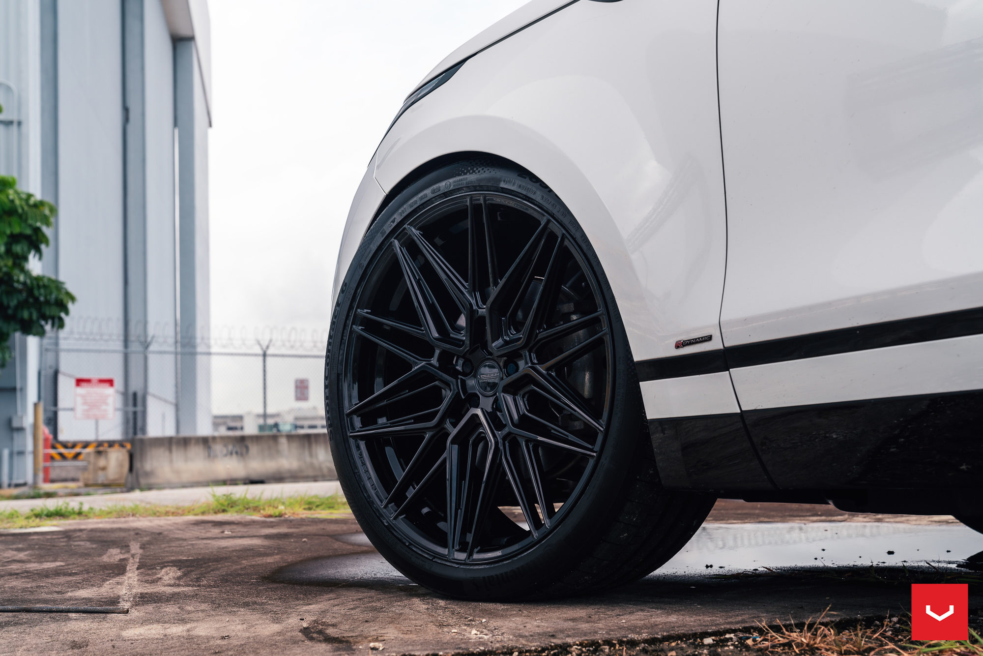 RANGE ROVER VELAR - HYBRID FORGED SERIES: HF-7 - Vossen Wheels