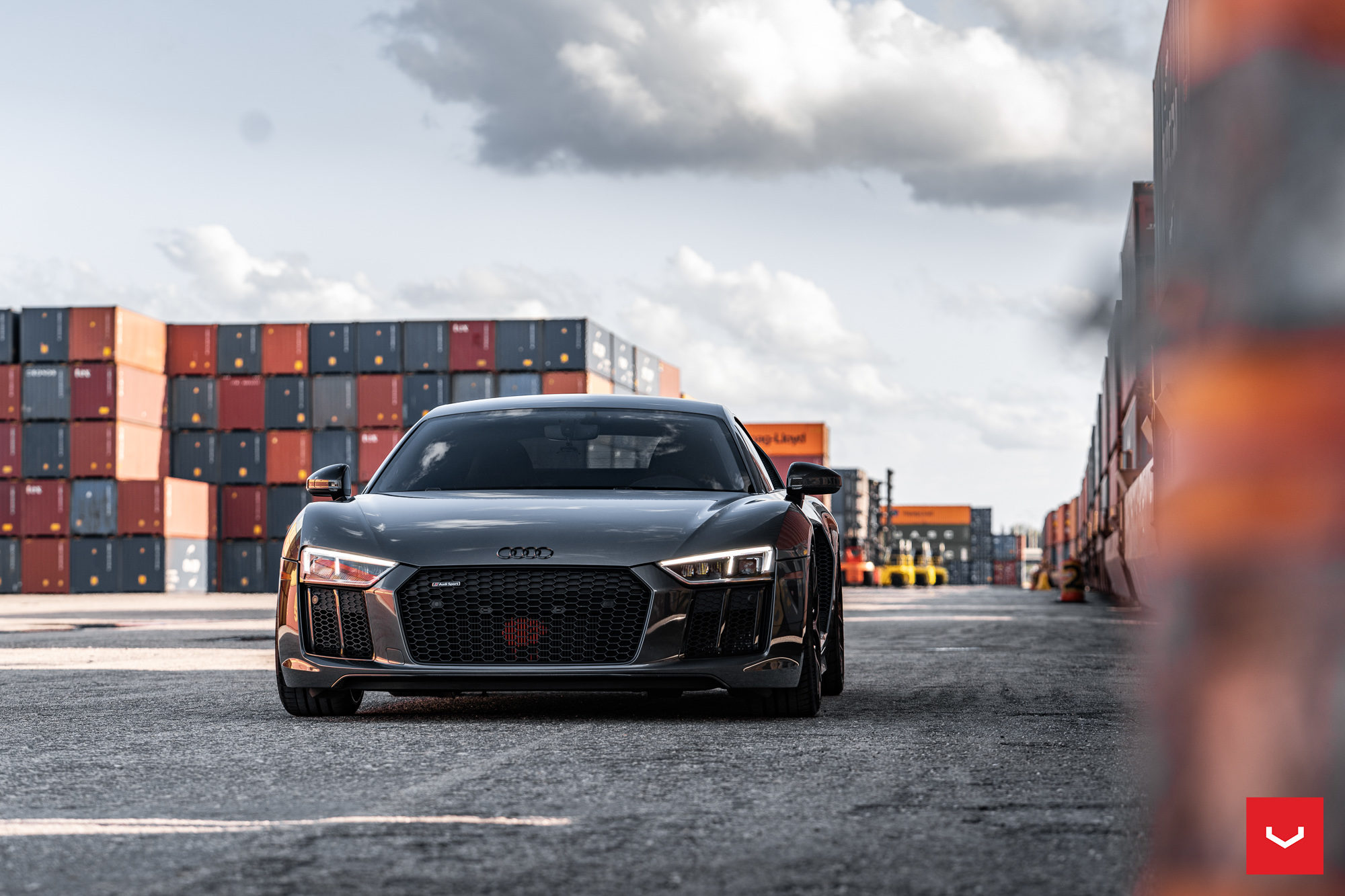 AUDI R8 - HYBRID FORGED SERIES: HF-5 - Vossen Wheels