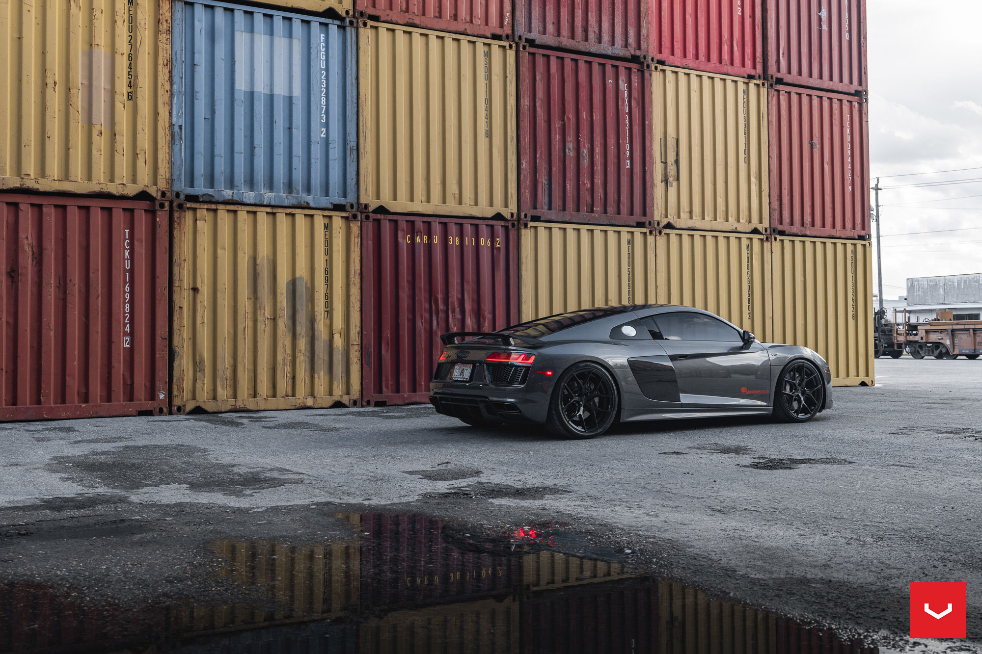 AUDI R8 - HYBRID FORGED SERIES: HF-5 - Vossen Wheels