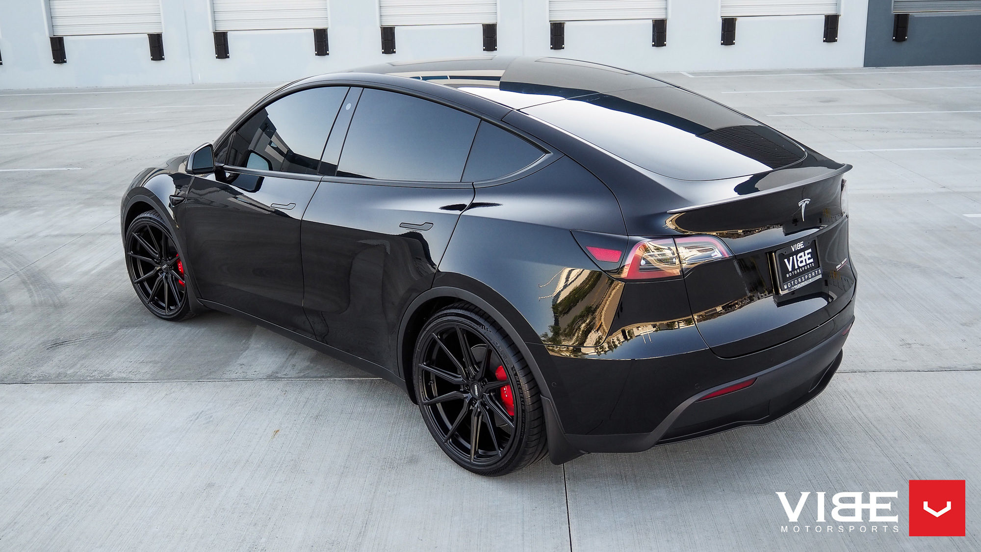 TESLA MODEL Y - HYBRID FORGED SERIES: HF-3 - Vossen Wheels