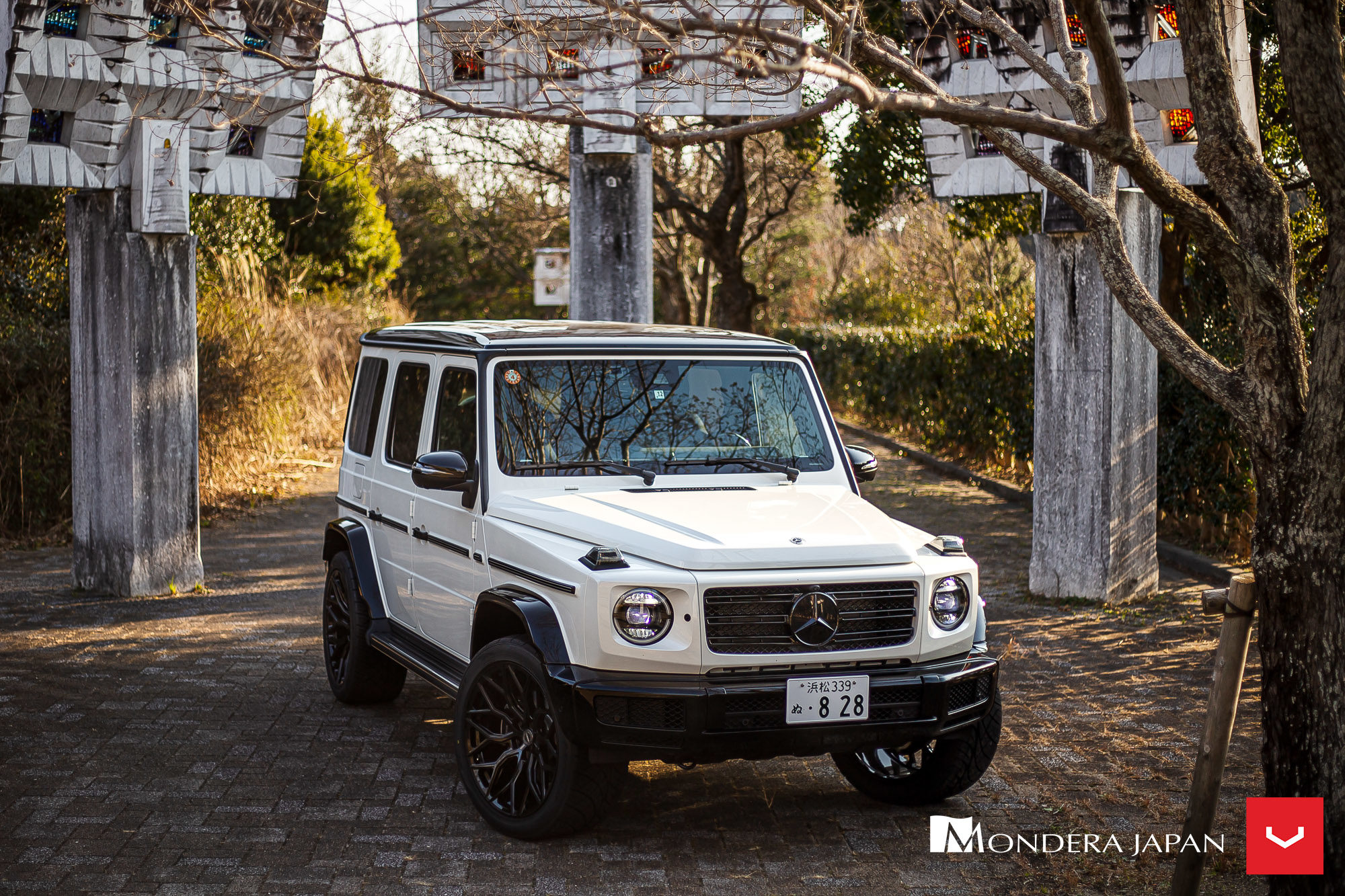 MERCEDES G400d - HYBRID FORGED SERIES: HF-2 - Vossen Wheels