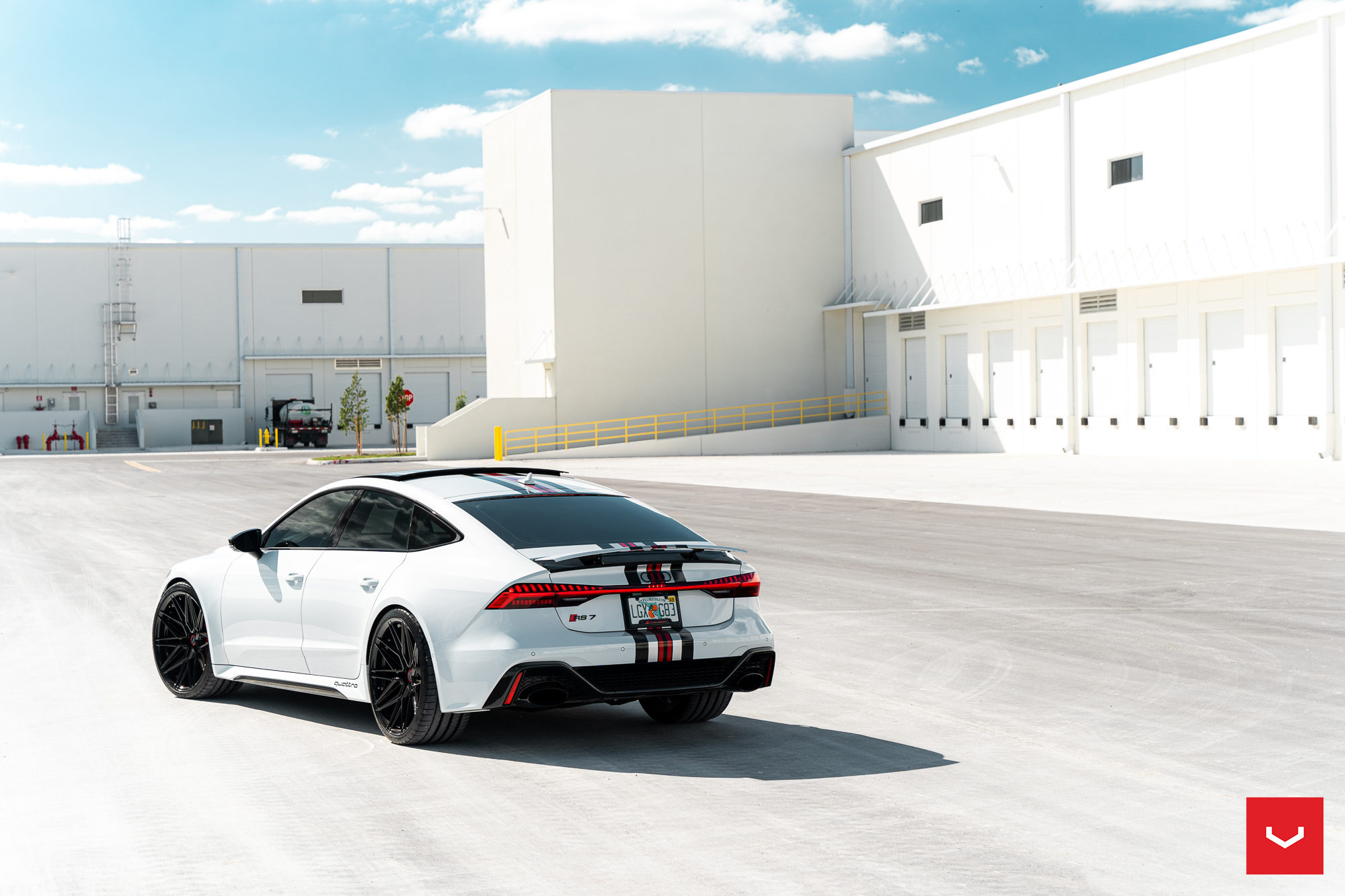 AUDI RS7 - HYBRID FORGED SERIES: HF-7 - Vossen Wheels