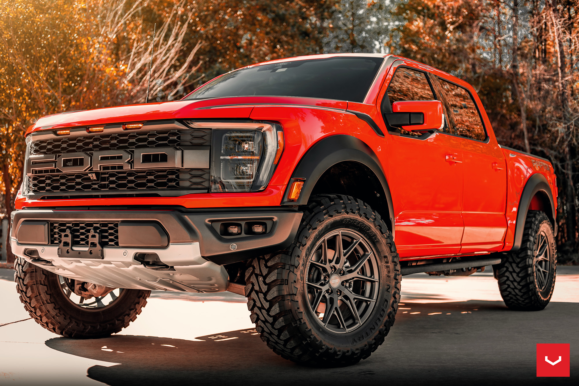 FORD RAPTOR - HYBRID FORGED SERIES: HF6-4 - Vossen Wheels